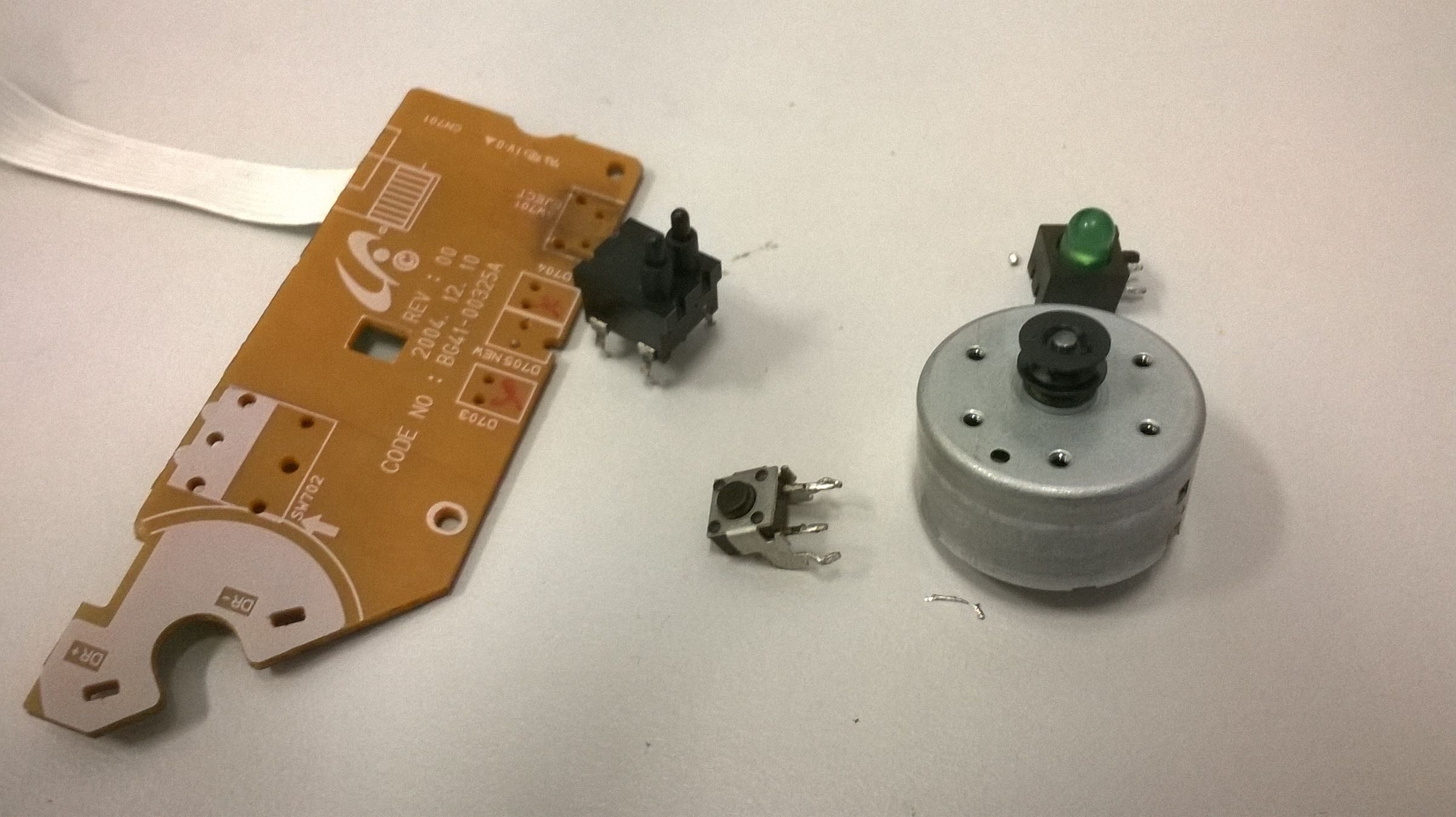 Disassembling a CD/DVD Reader and Reusing Its Parts : 12 Steps (with ...