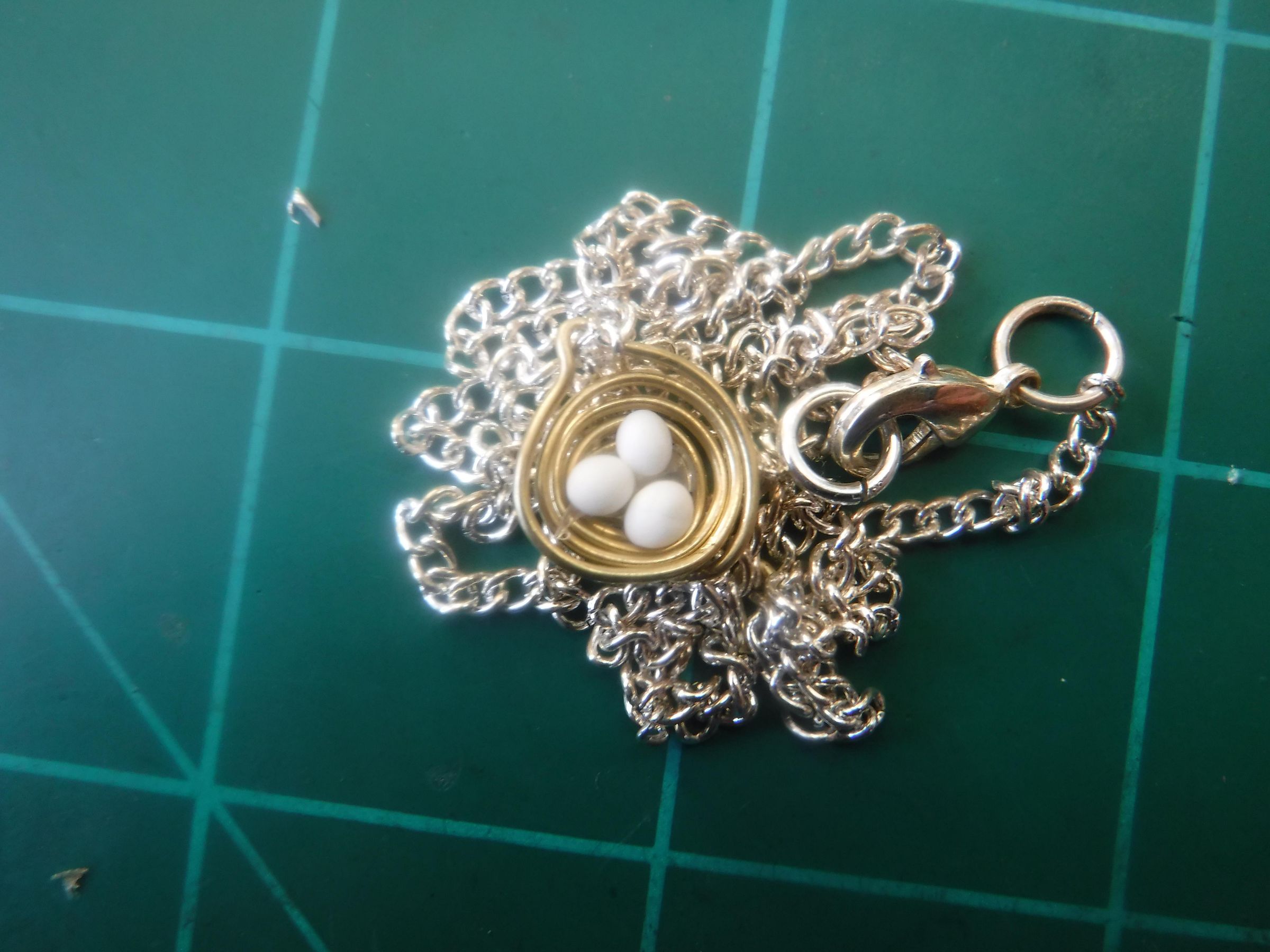 Bird Nest Necklace : 5 Steps - Instructables