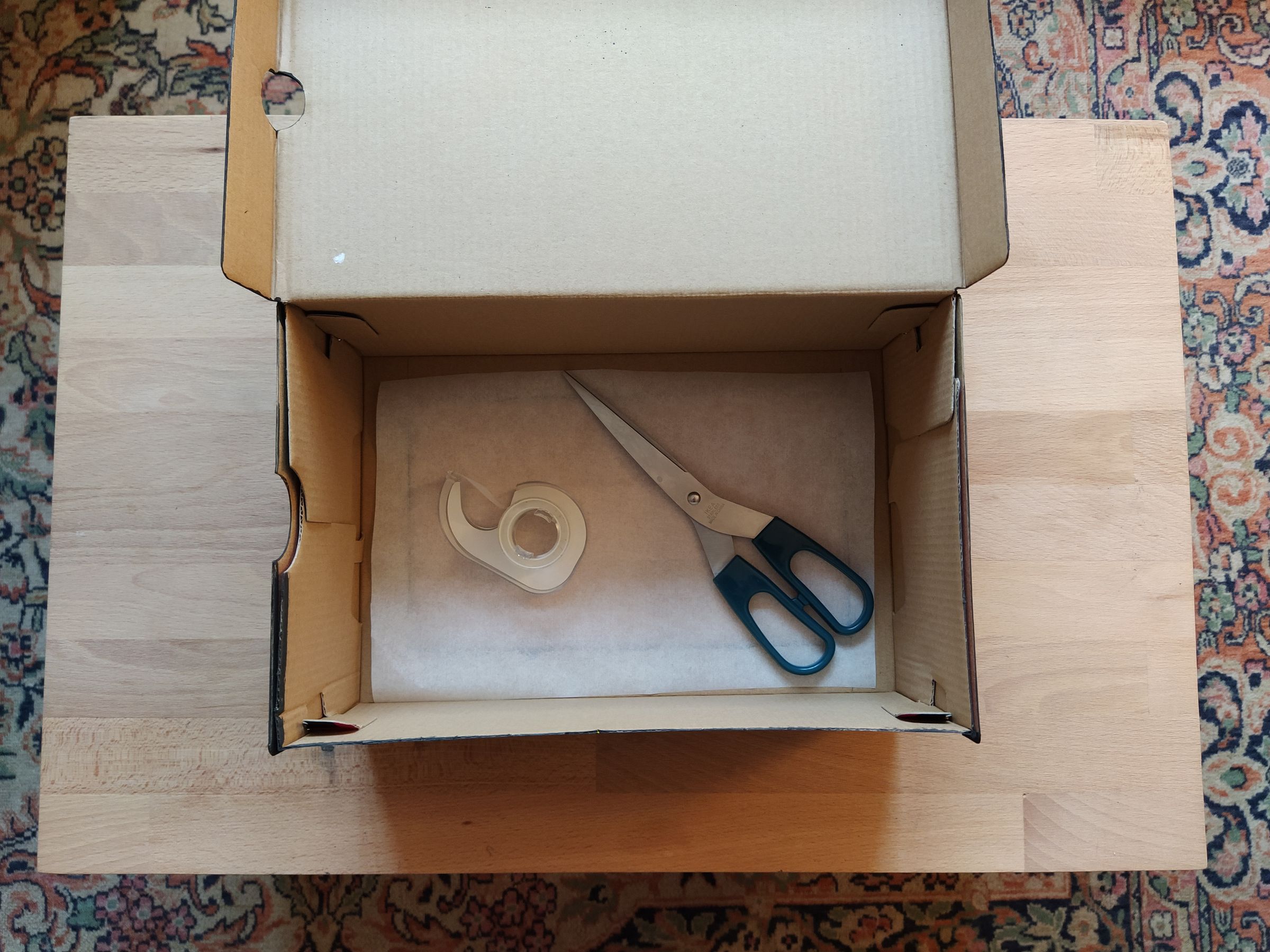 Shadow Theatre in a Shoebox : 5 Steps (with Pictures) - Instructables