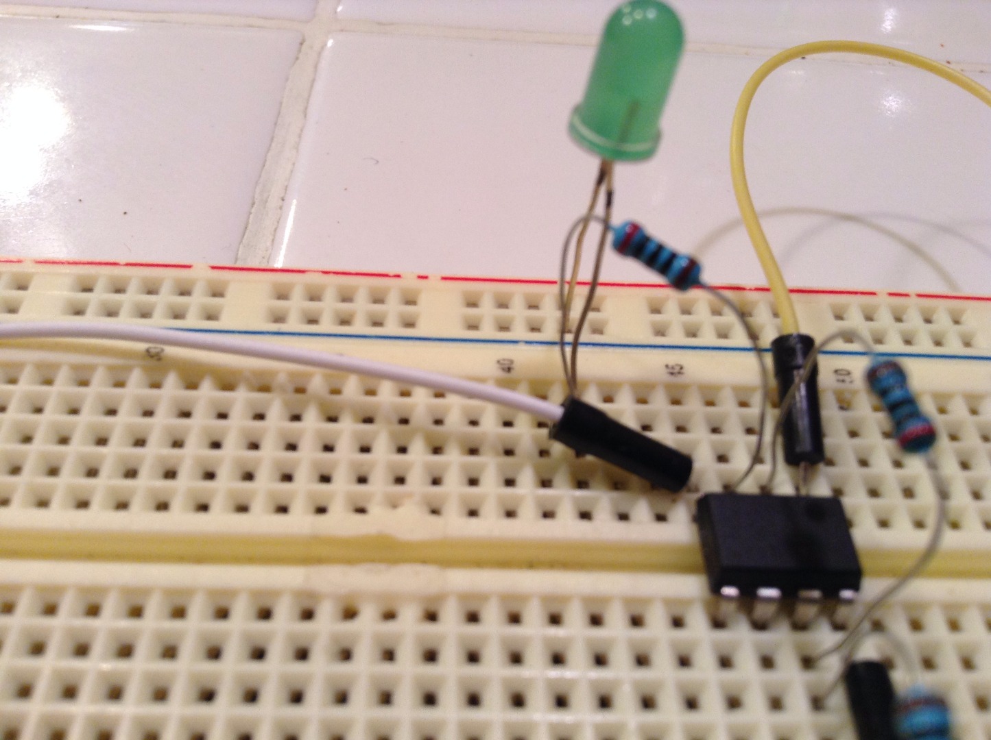 How to Make a 555 Timer Chip Circuit : 5 Steps (with Pictures ...