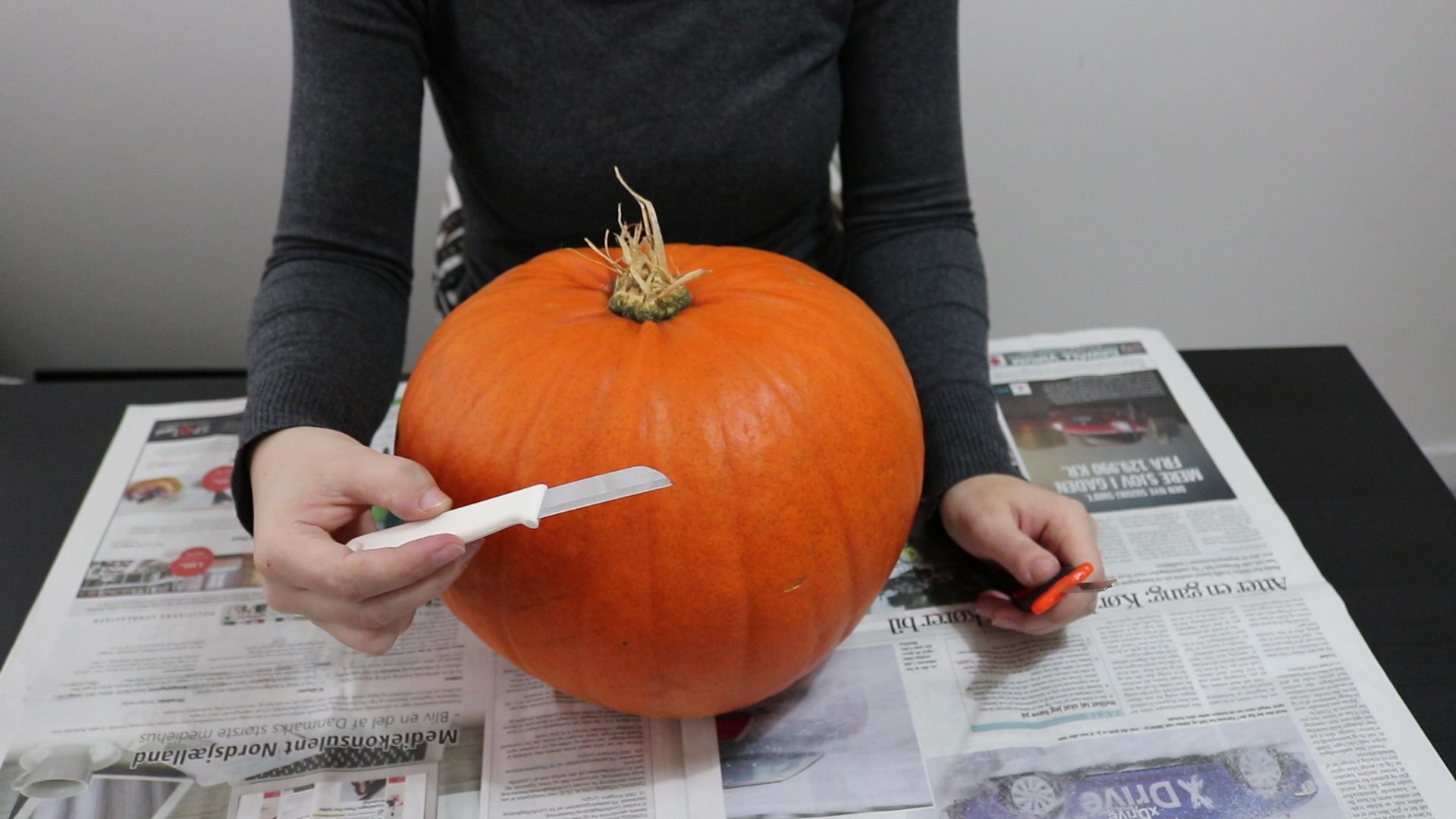 Pumpkin Carving Tips & Tricks : 5 Steps (with Pictures) - Instructables