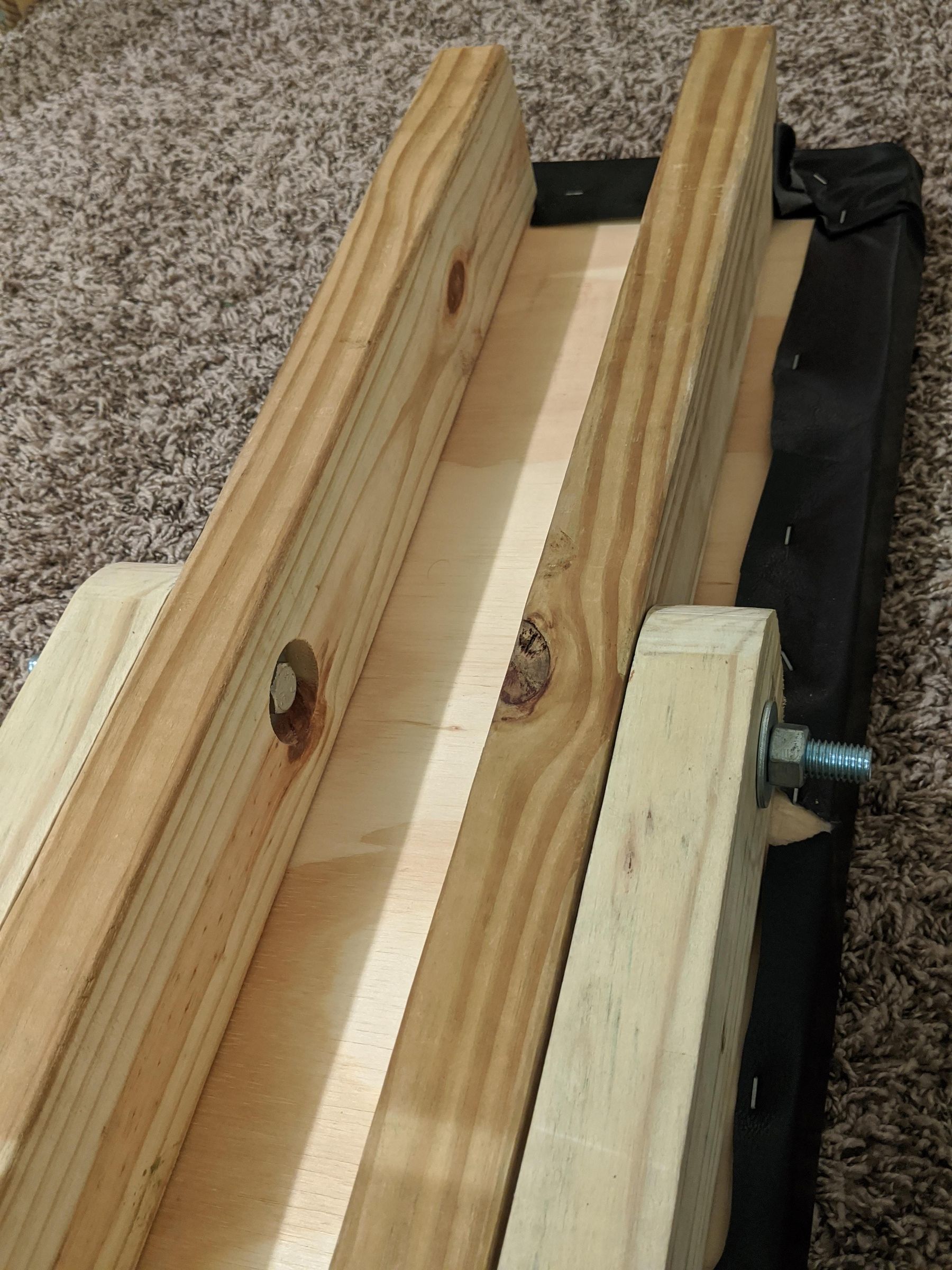 DIY Adjustable Wooden Weightlifting Bench : 12 Steps (with Pictures ...