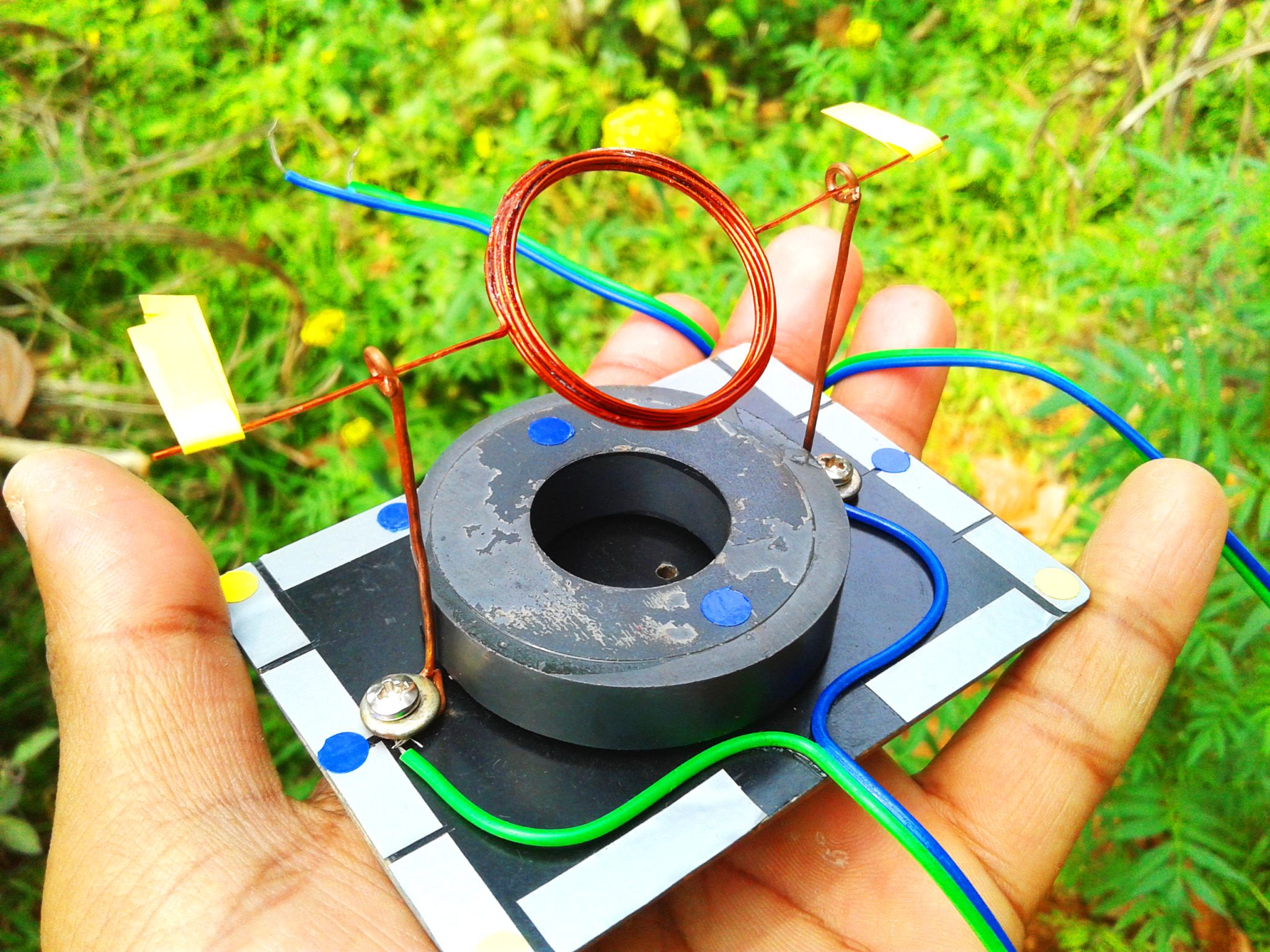 Simple Toy Motor : 12 Steps (with Pictures) - Instructables