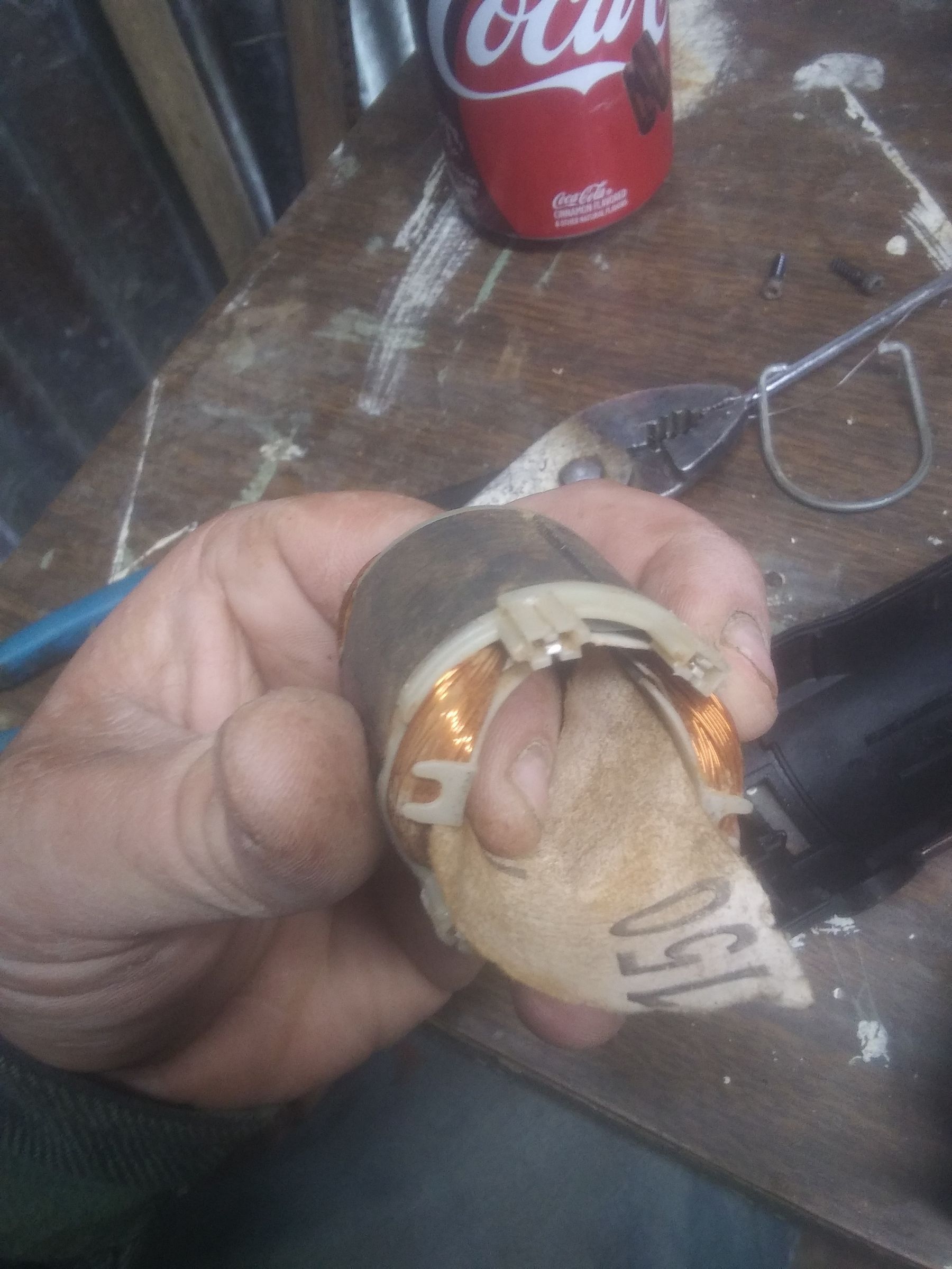 How to Restore an Old Dremel Tool and Replace Brushes : 7 Steps ...