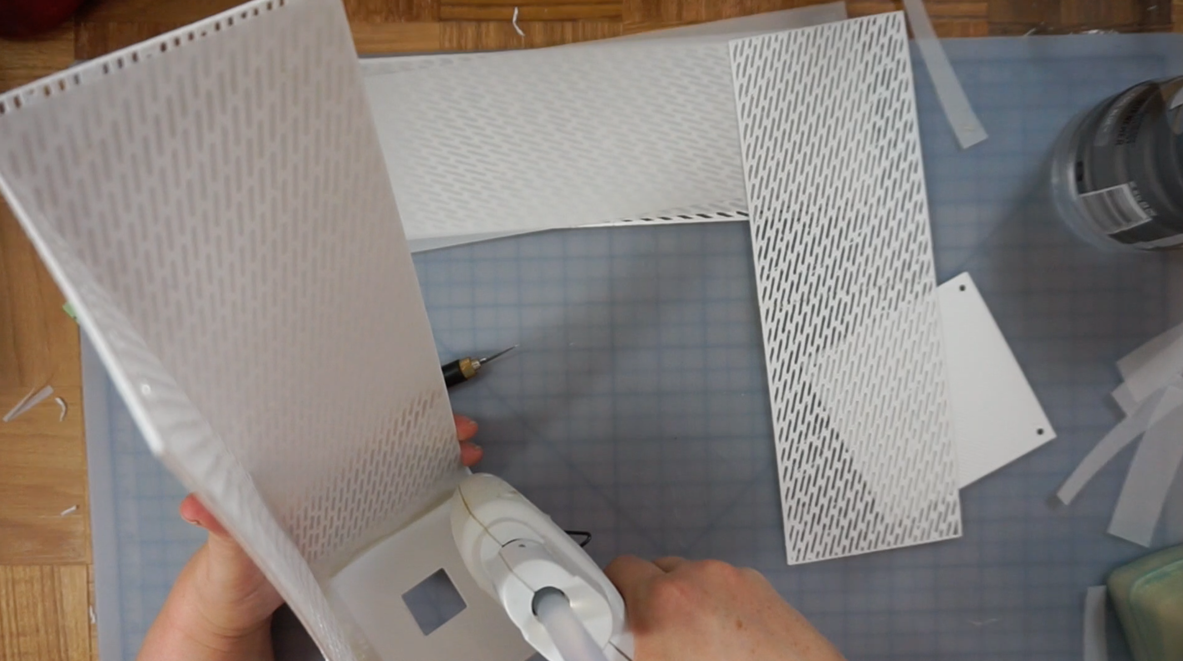Twisted Prism Lanterns : 12 Steps (with Pictures) - Instructables
