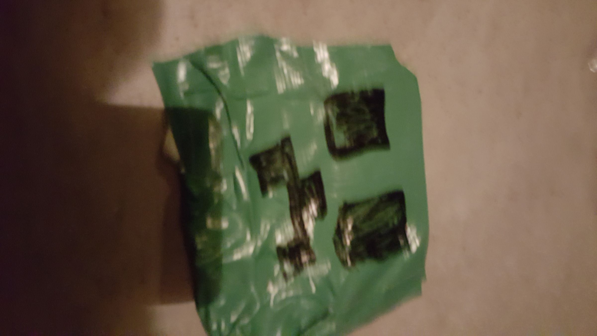 How to Make a Waterproof Minecraft Wallet From Duct Tape : 4 Steps ...