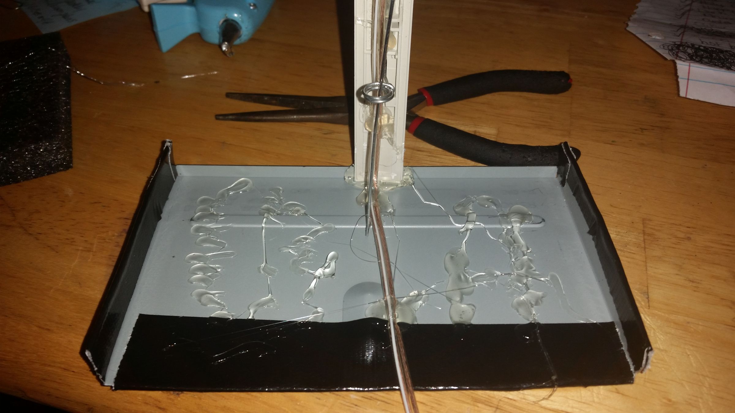 Easy Cell Phone Mechanical Auto Tapper From Old CD ROM Drive. : 8 Steps ...