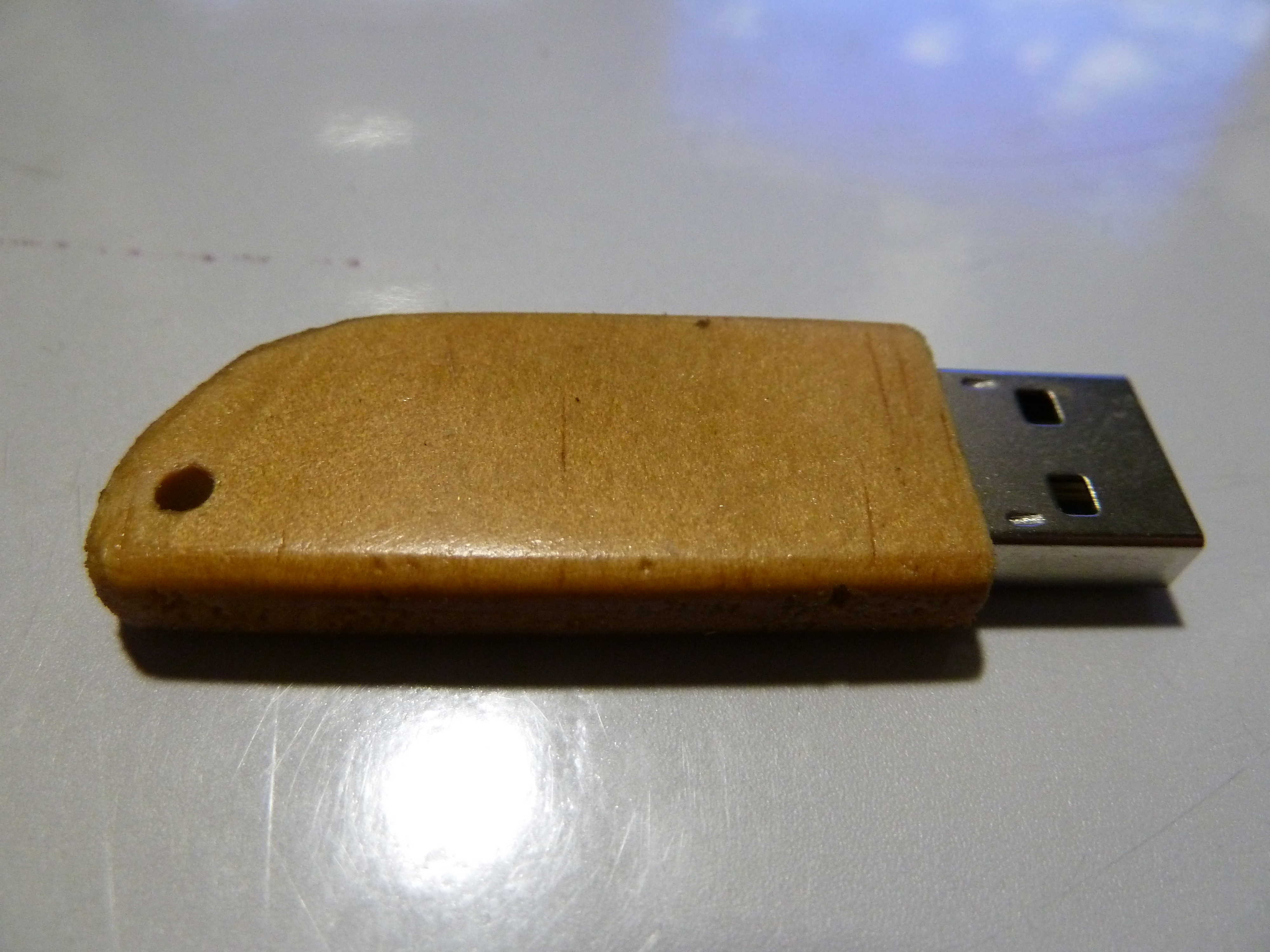 Elegant Wooden Flash Drive : 7 Steps (with Pictures) - Instructables