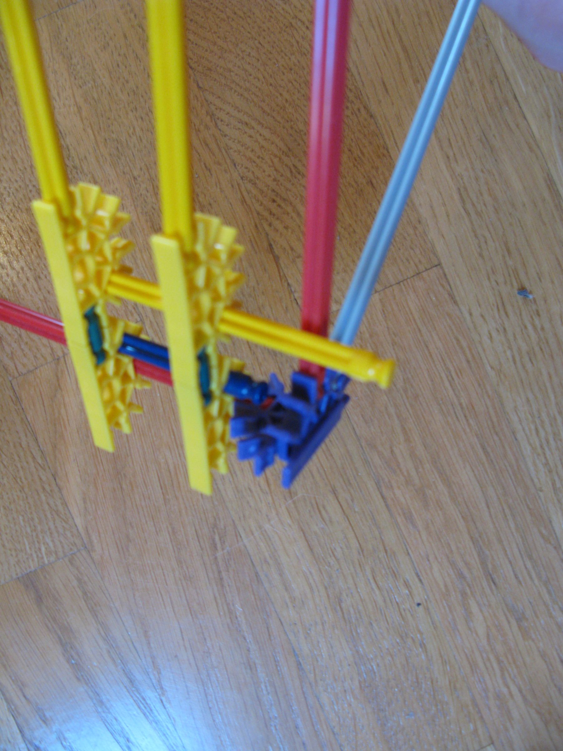 Knex Circle Lift : 7 Steps - Instructables
