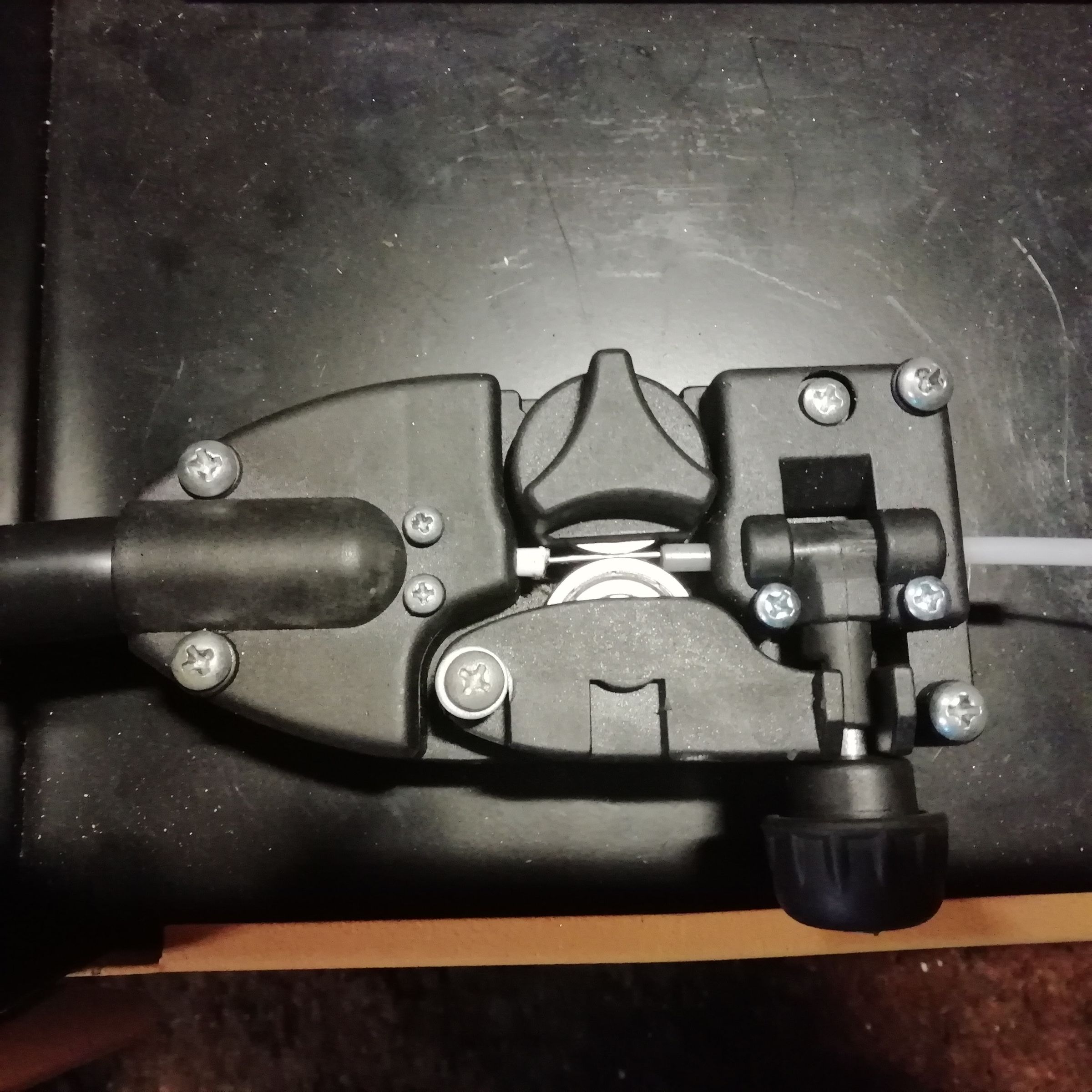 MIG Welder Repair for a New Spool Wire Conduit : 4 Steps - Instructables