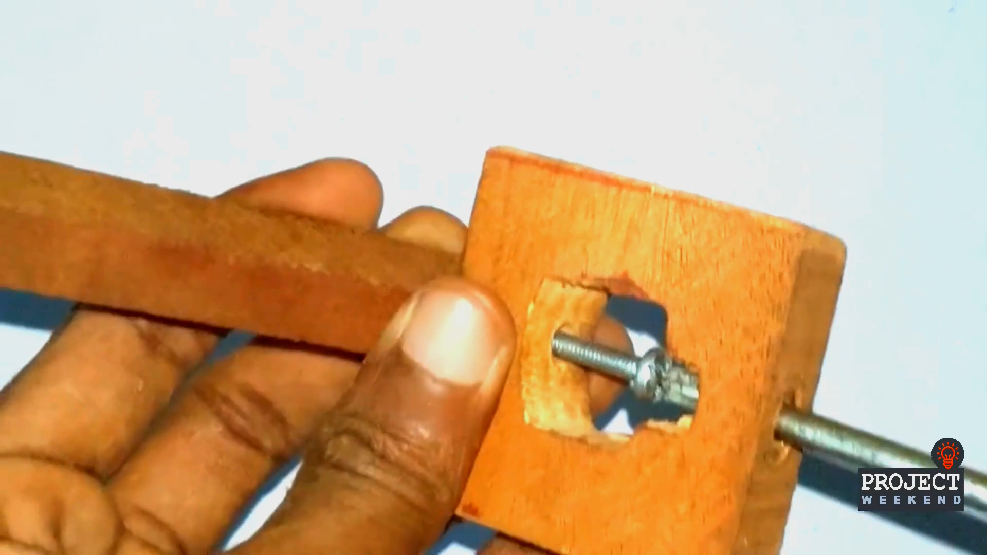 Teacher's Whiteboard Compass : 12 Steps - Instructables