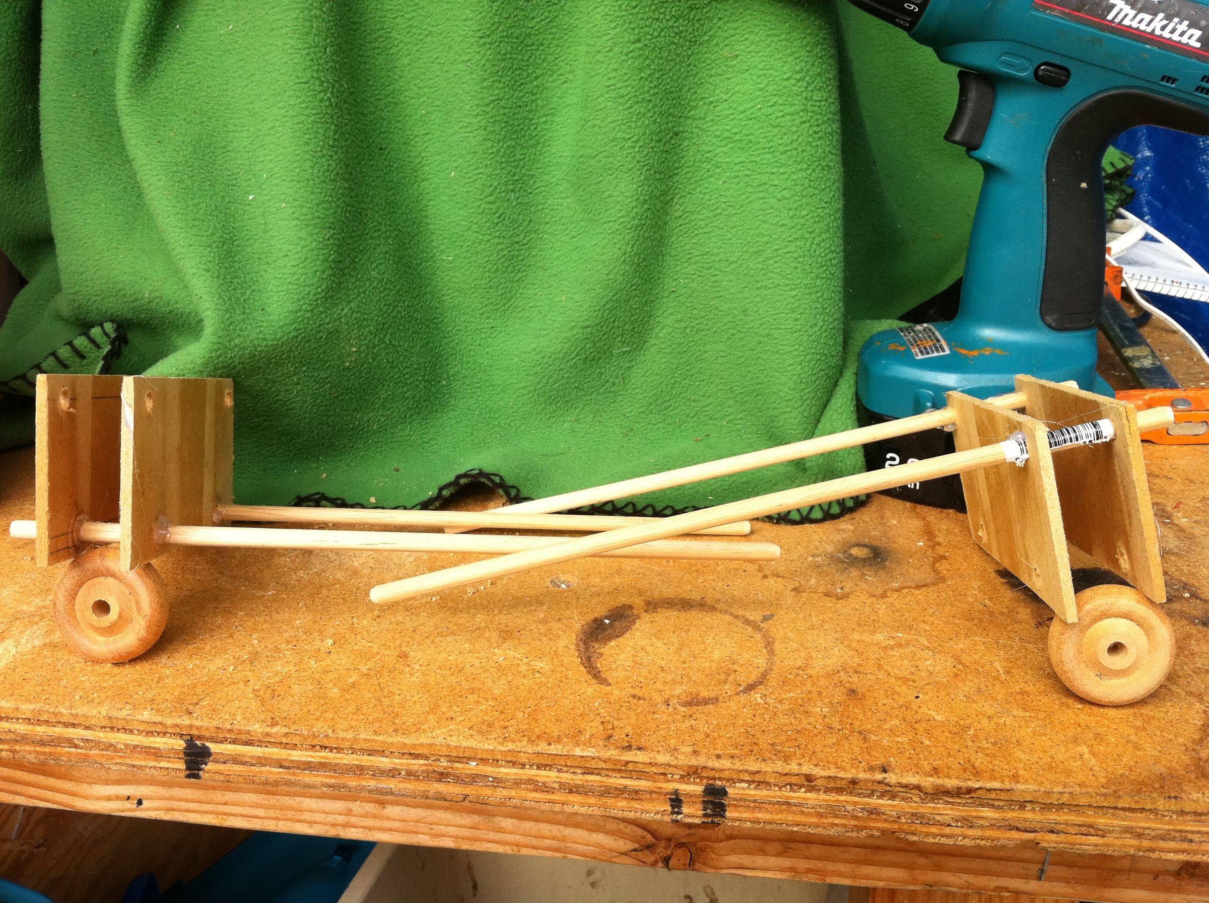 Railcar Frame Project : 3 Steps - Instructables