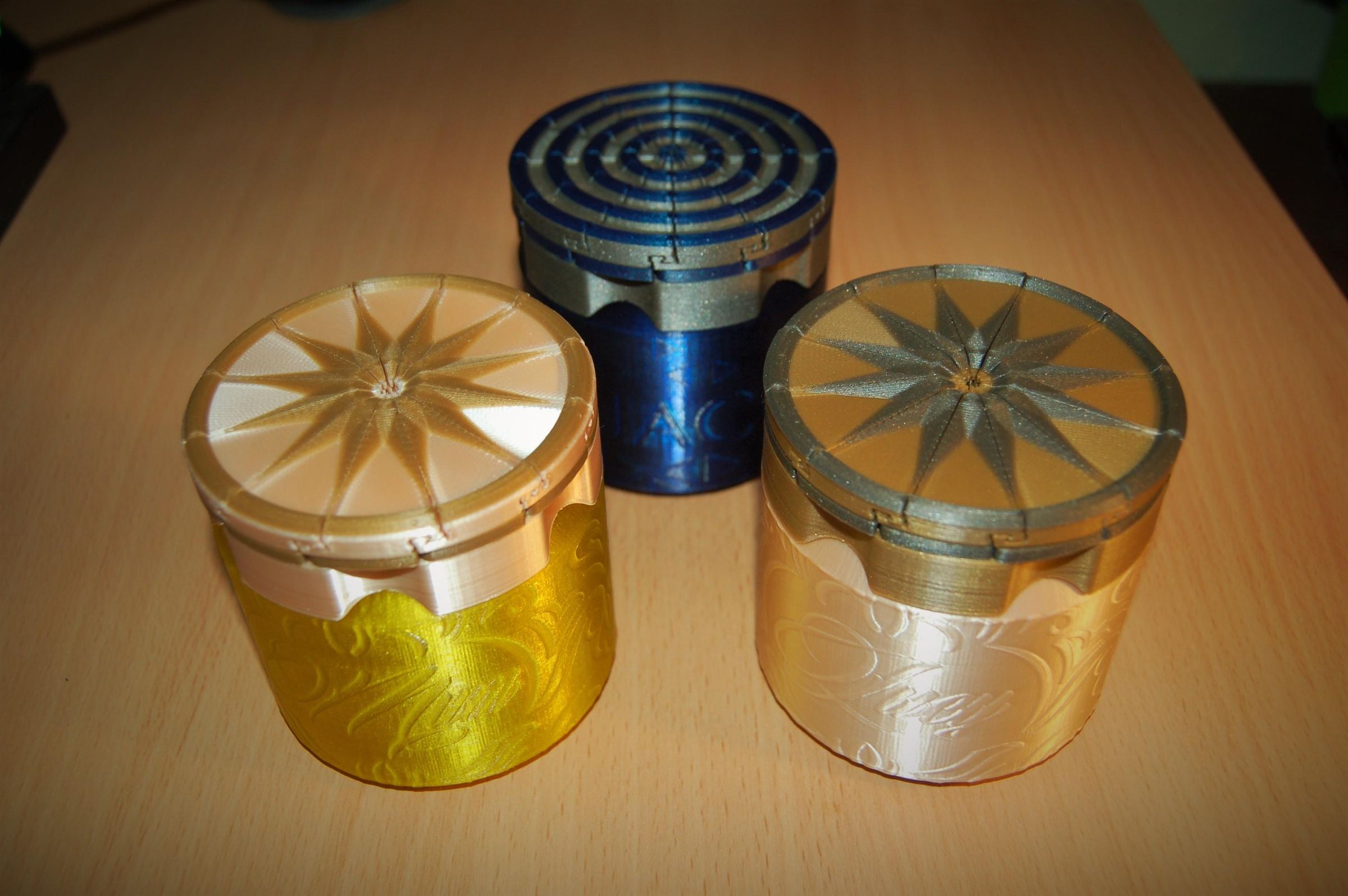 Decorative Iris Box Guide : 11 Steps (with Pictures) - Instructables