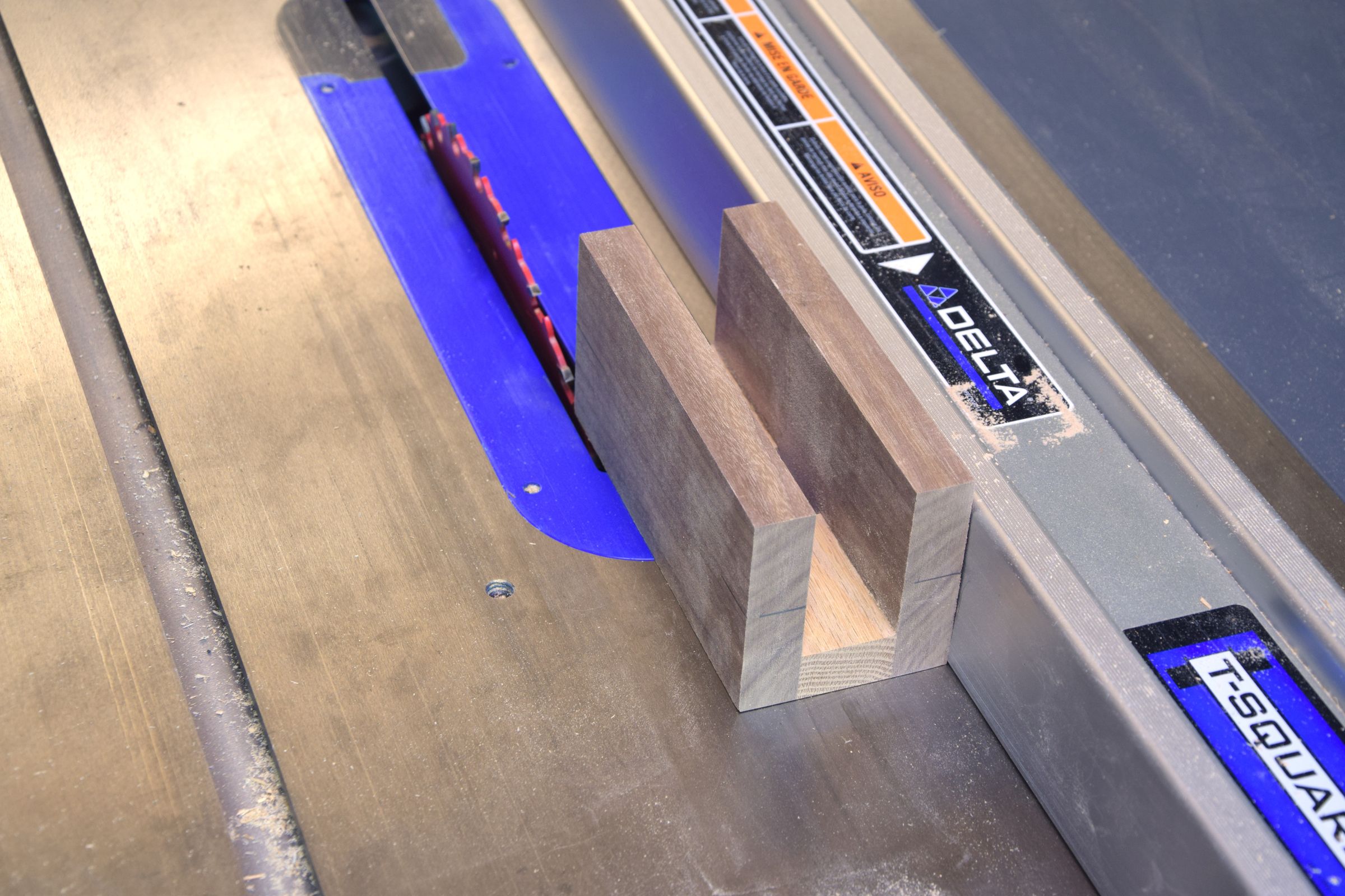 Wooden Dead Blow Mallet : 15 Steps (with Pictures) - Instructables