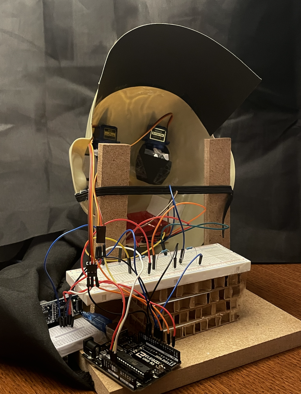Scary Clown: Arduino Halloween Decoration : 12 Steps - Instructables