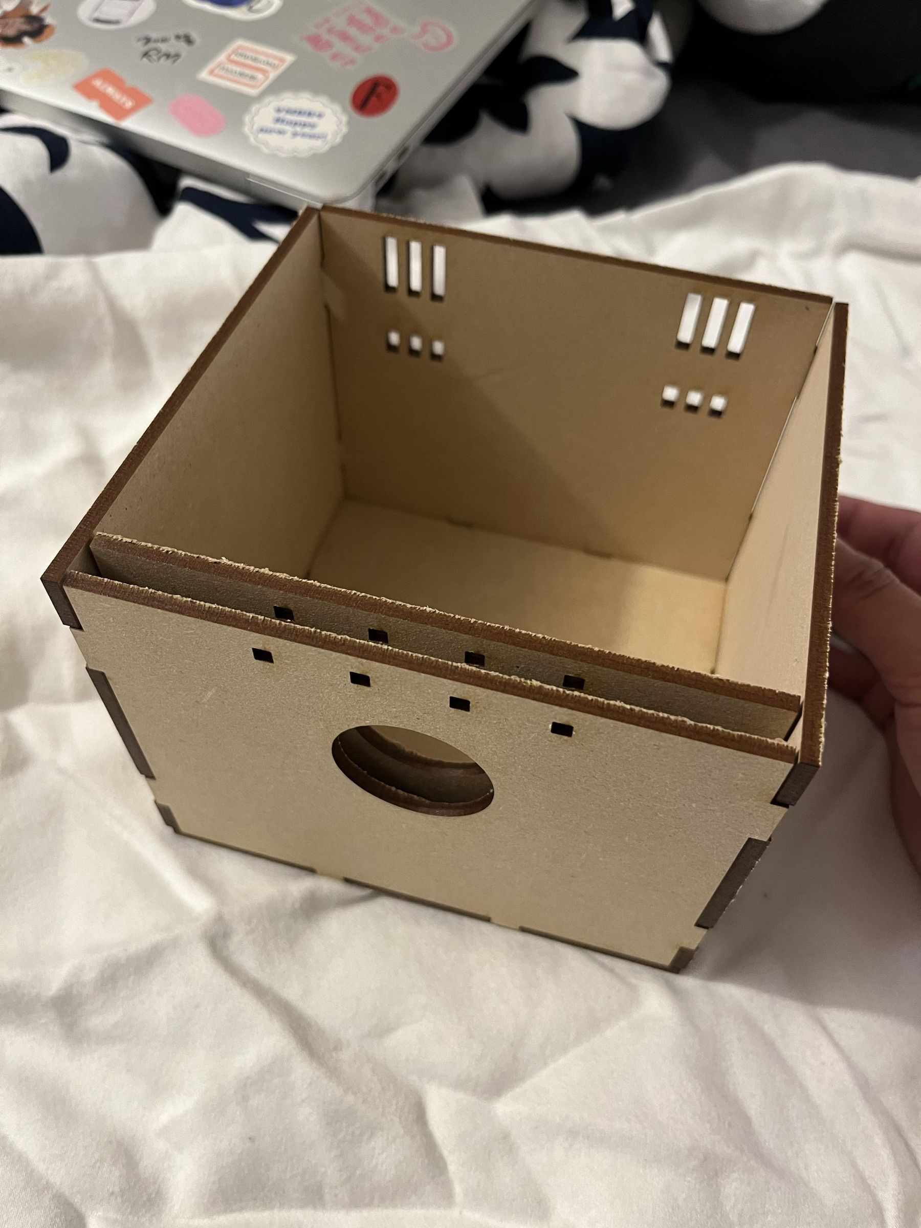 Box With Locking Mechanism : 5 Steps - Instructables