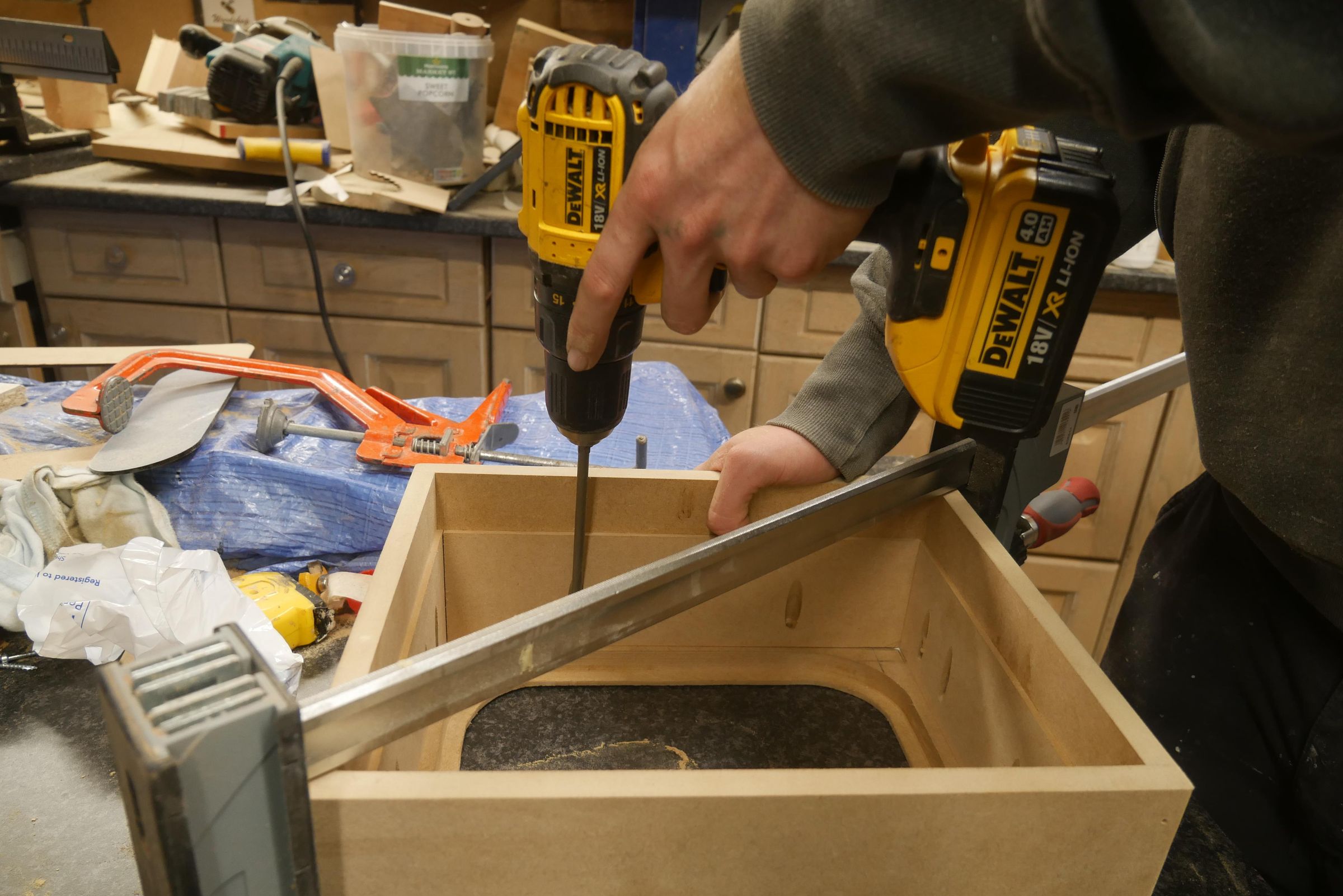 How to Build a Flux Capacitor : 10 Steps (with Pictures) - Instructables