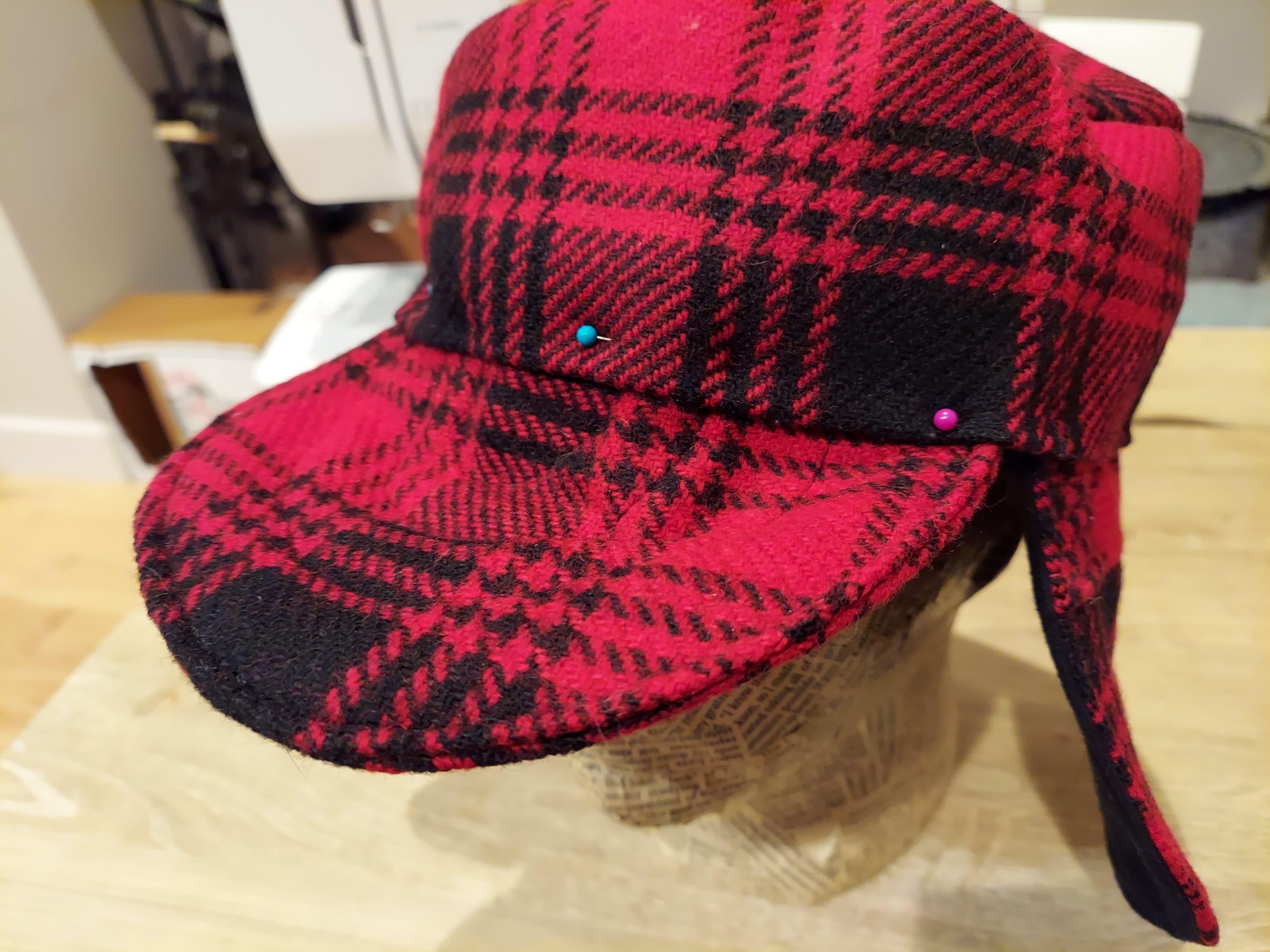 Upcycled Trapper Hat : 11 Steps (with Pictures) - Instructables