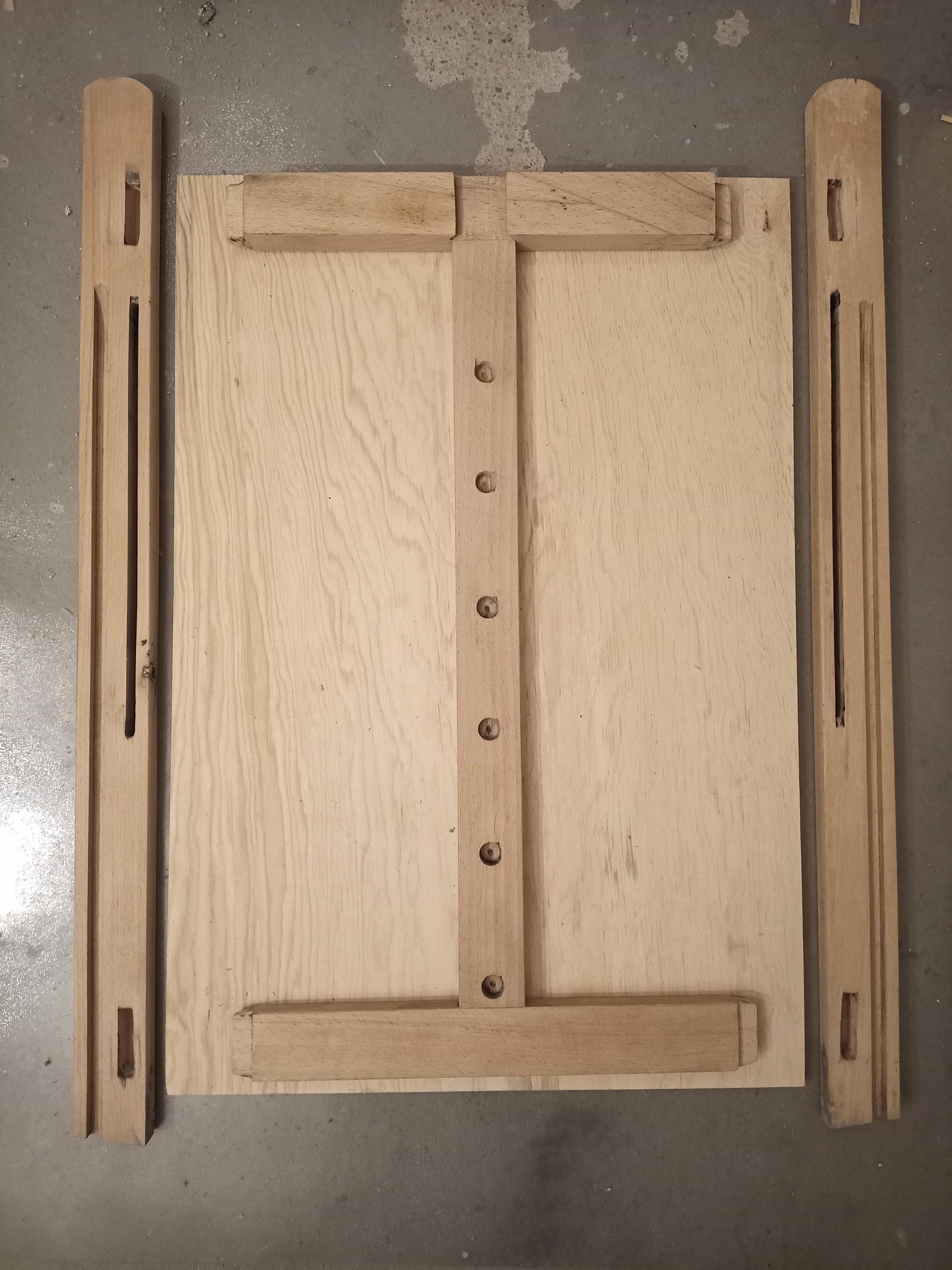 Old Easel Restoration : 21 Steps (with Pictures) - Instructables