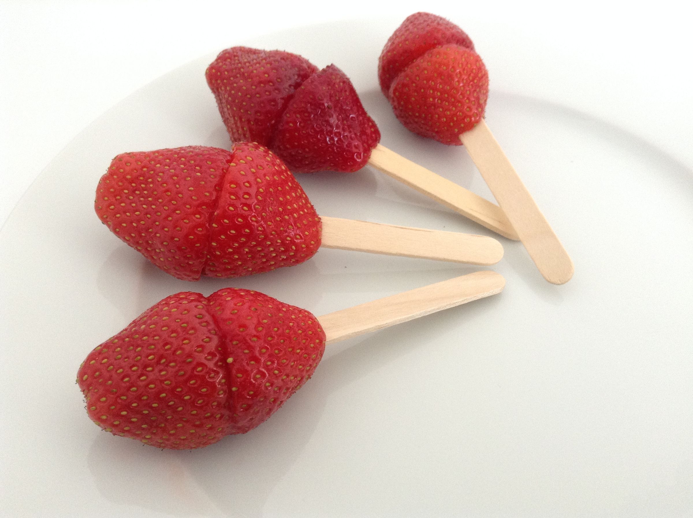 Strawberry Ice Lolly : 4 Steps (with Pictures) - Instructables