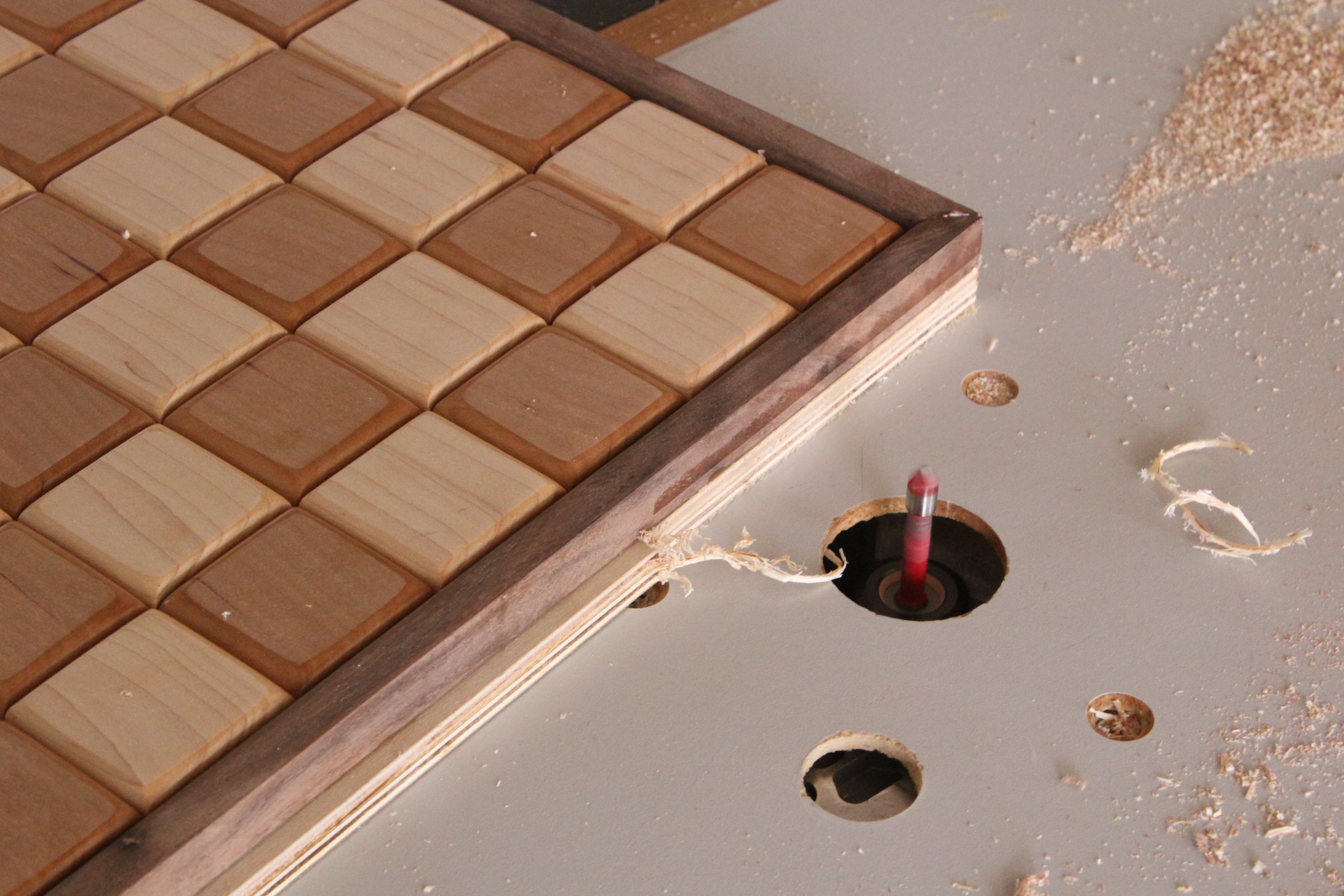 Solid Wood Intarsia Chess-board : 11 Steps (with Pictures) - Instructables