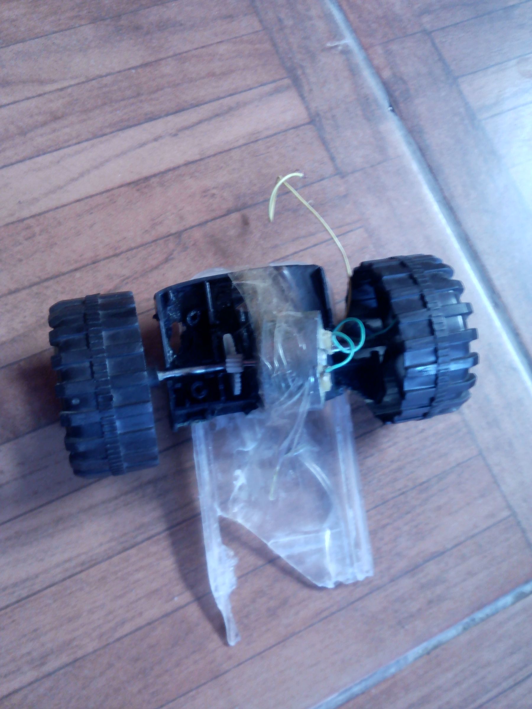 Diy 2wd Off Road Mini Electric Car : 8 Steps - Instructables