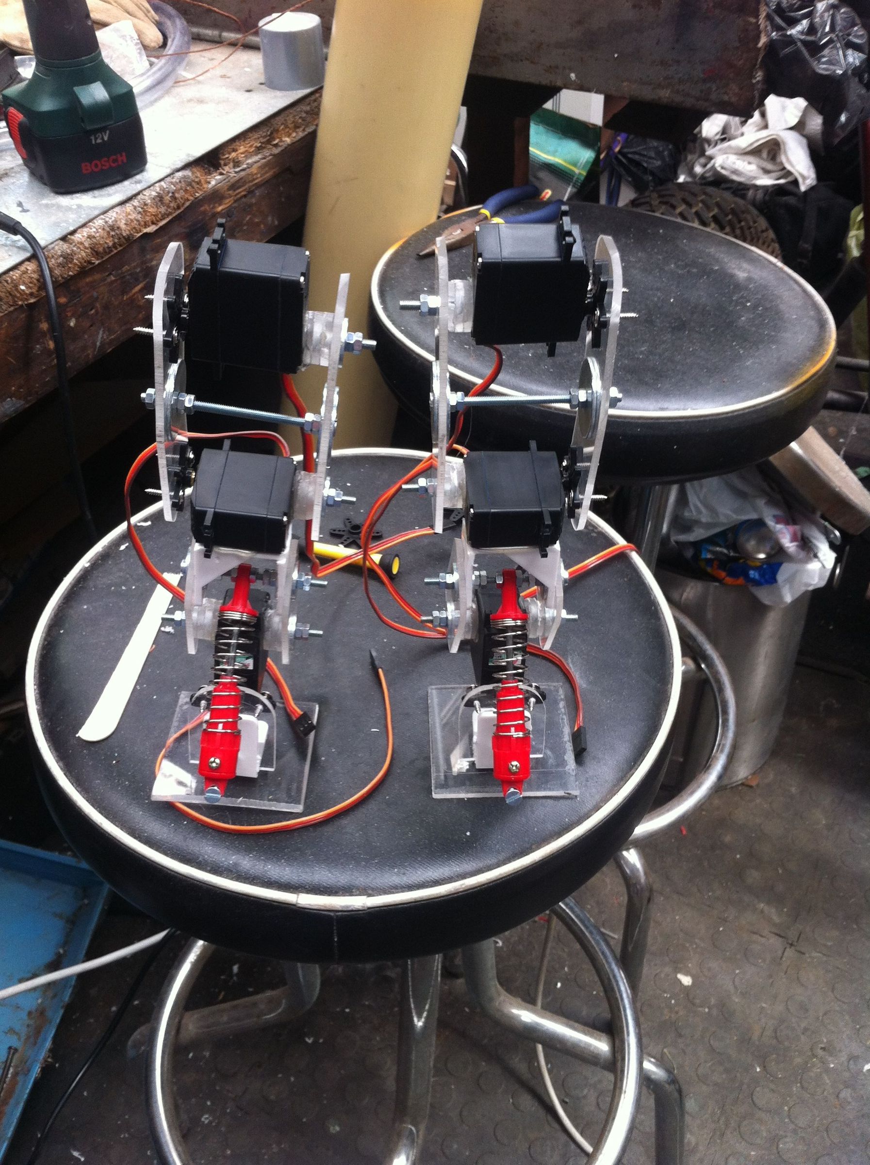 Arduino Biped : 8 Steps - Instructables