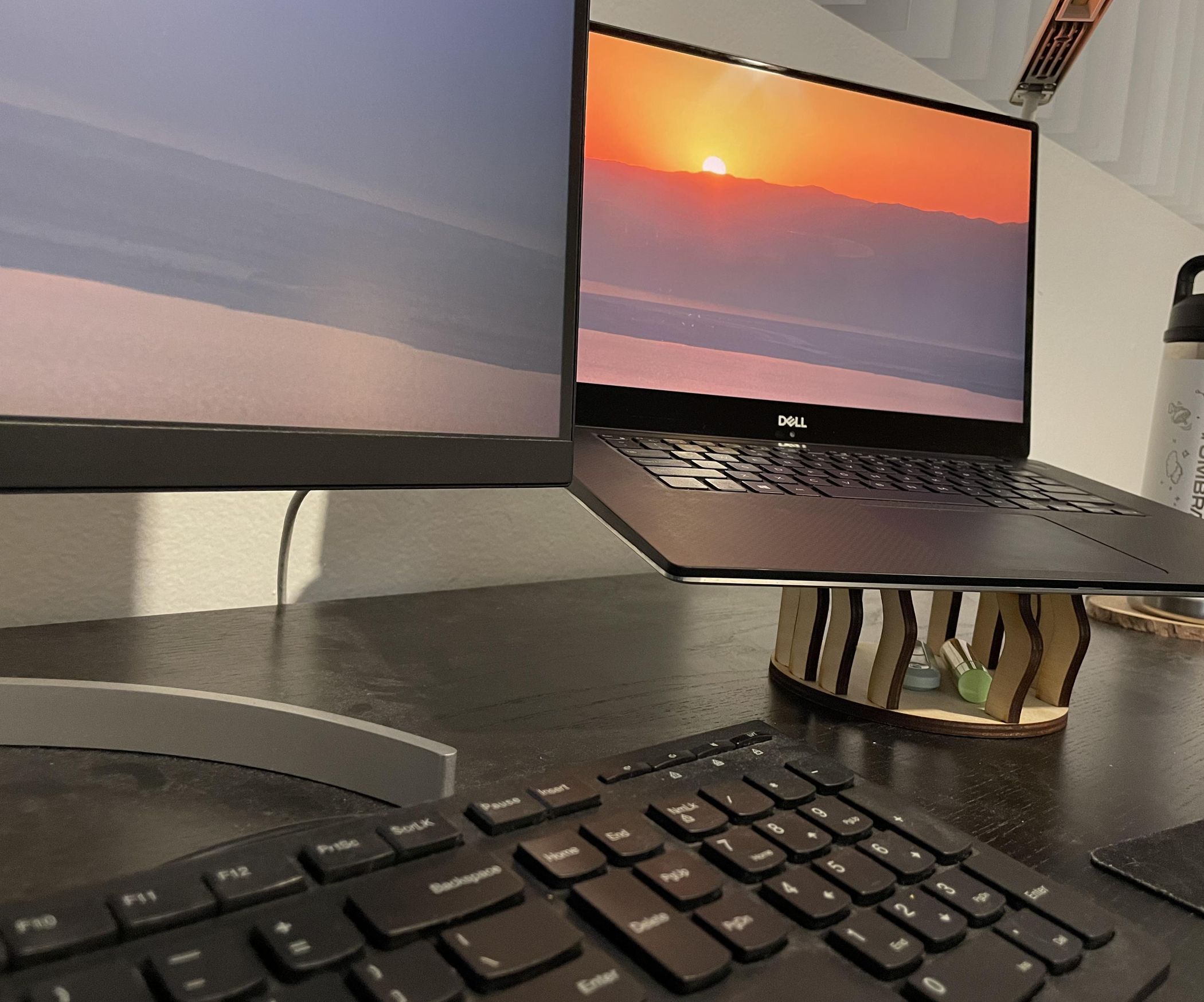 Week 2: Press-Fit Laptop Riser (MAT238) : 6 Steps - Instructables
