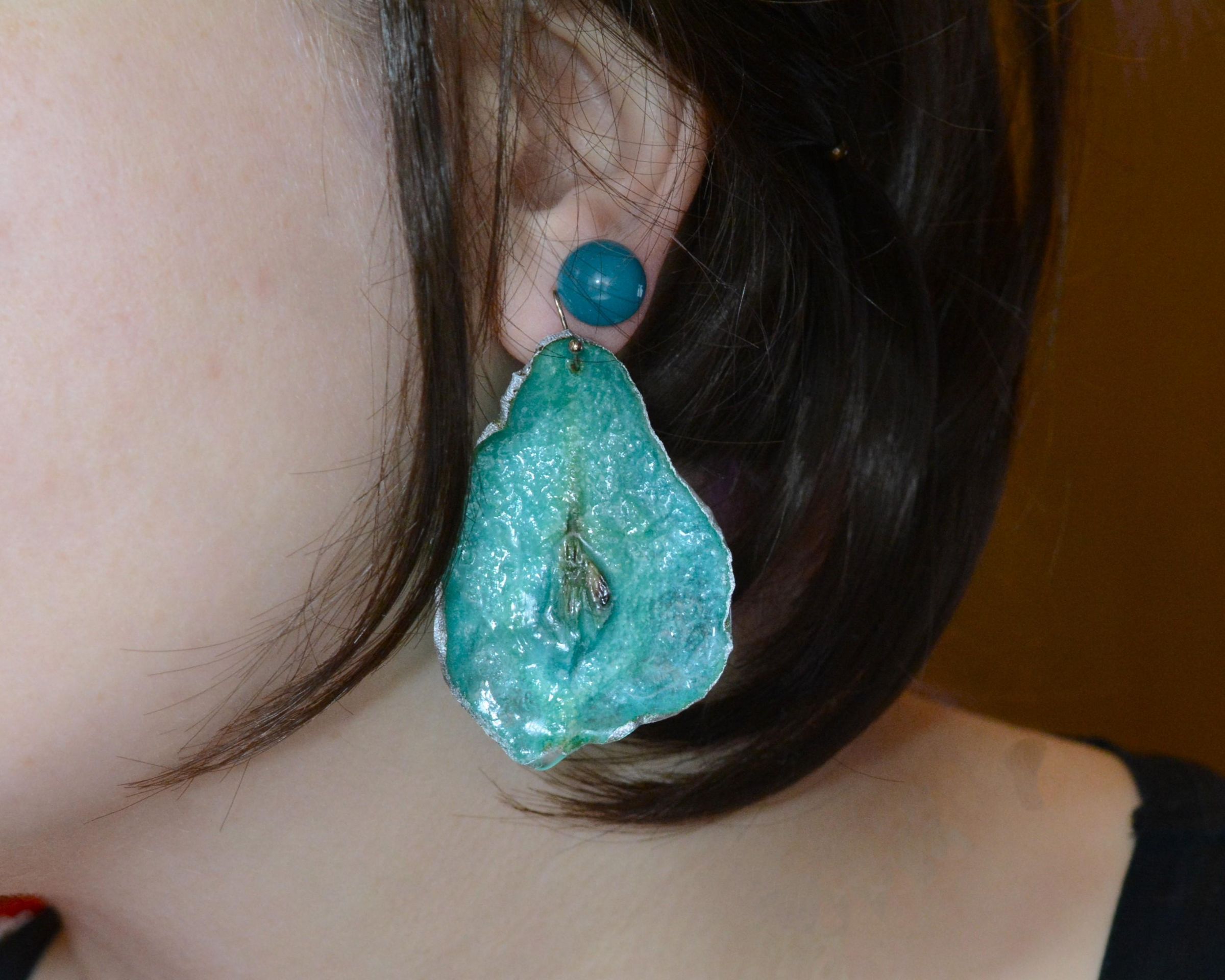 Resin Hardened, Coloured and Sliced Pear Earrings : 9 Steps - Instructables