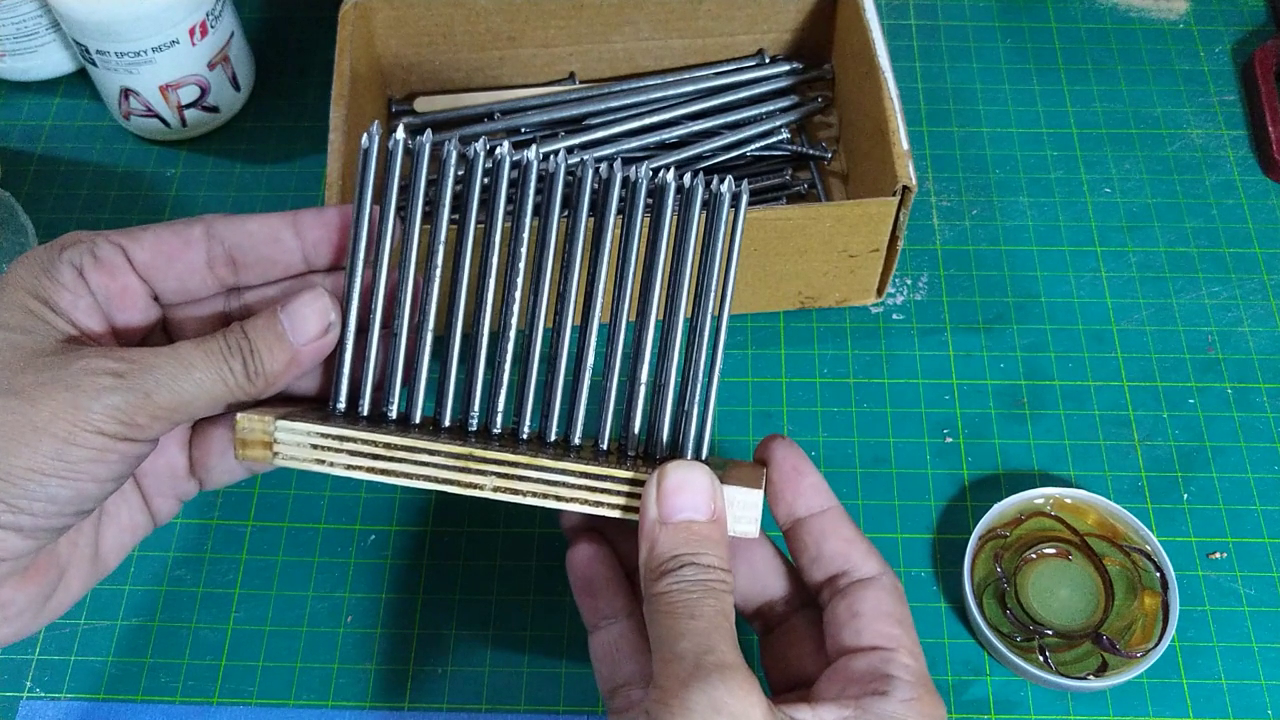 How to Easily (and Cheaply) Make Wool Combs! : 5 Steps (with Pictures ...