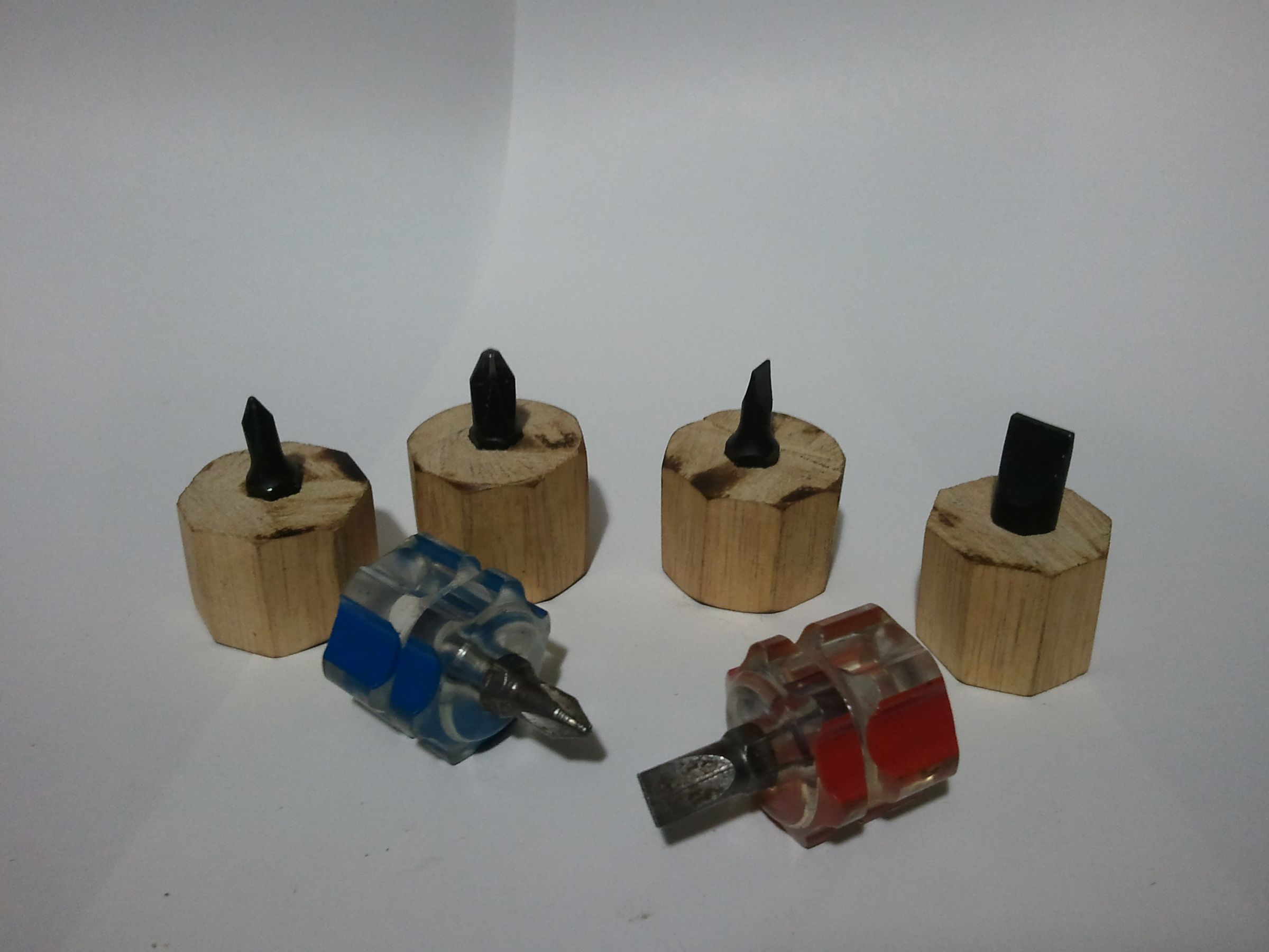 DIY Stubby Screwdrivers : 6 Steps (with Pictures) - Instructables
