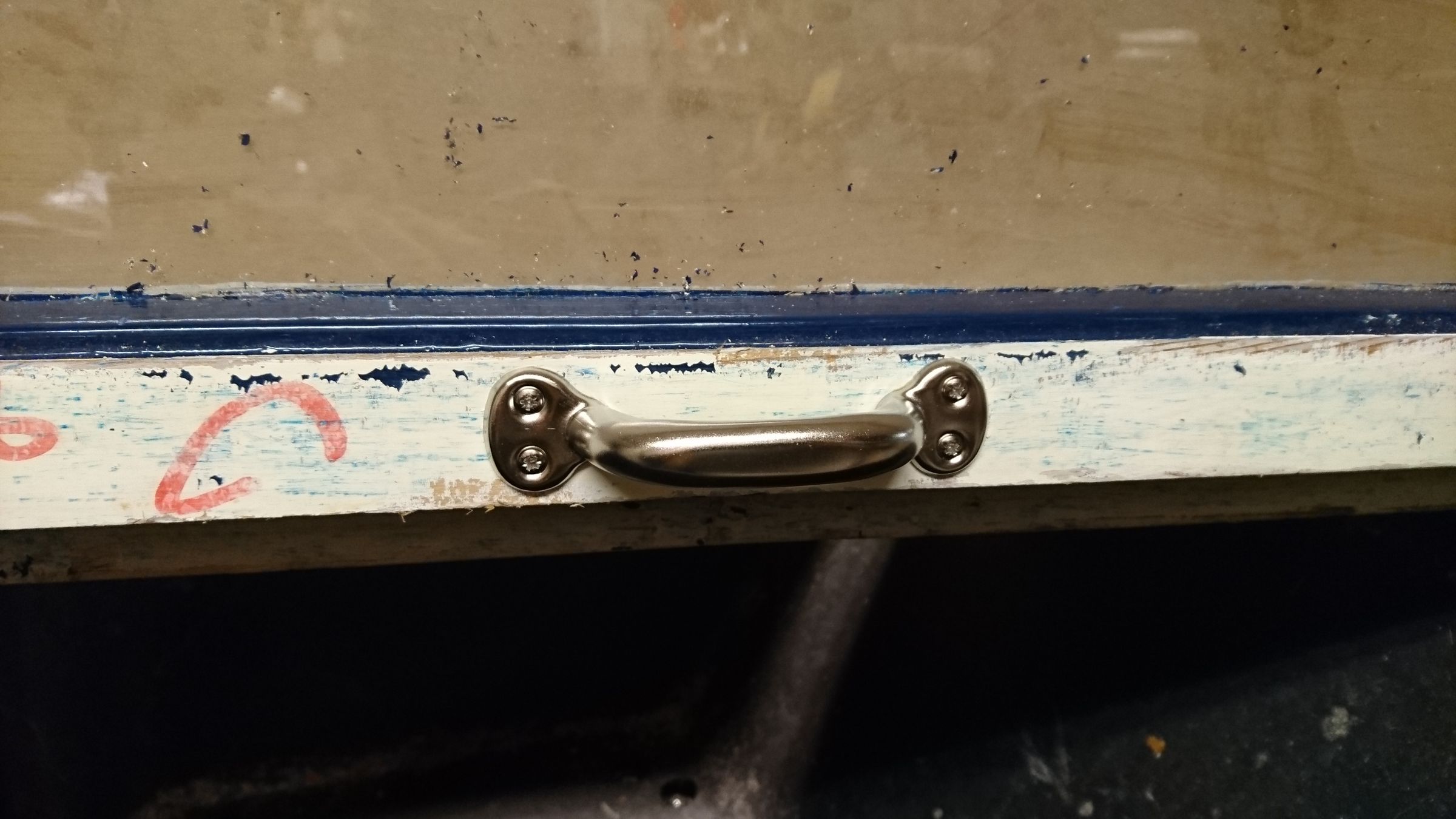 Zombie Apocalypse Equipment Cabinet : 10 Steps (with Pictures ...