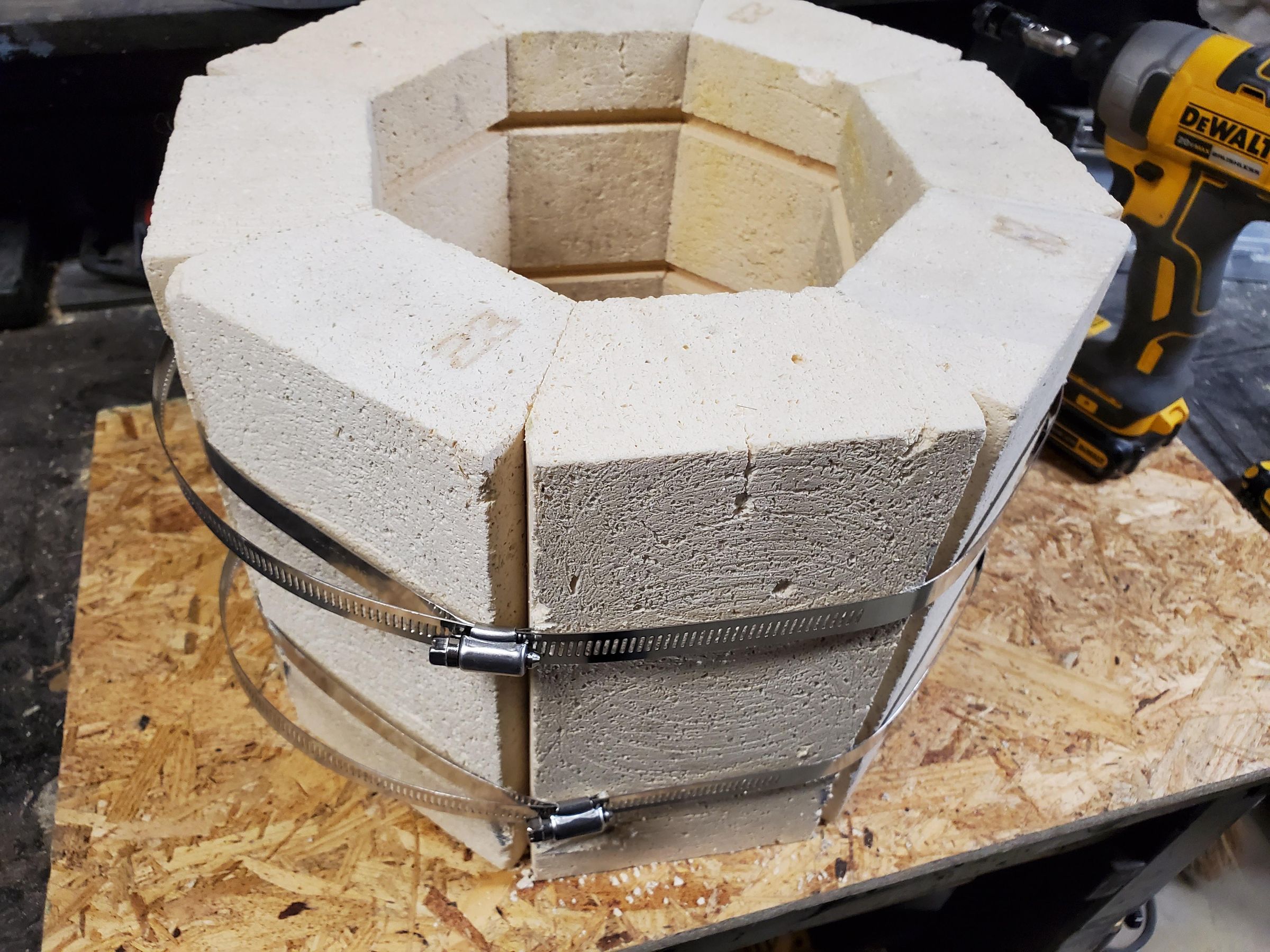 120v Metal Foundry With Lid Switch : 20 Steps (with Pictures ...