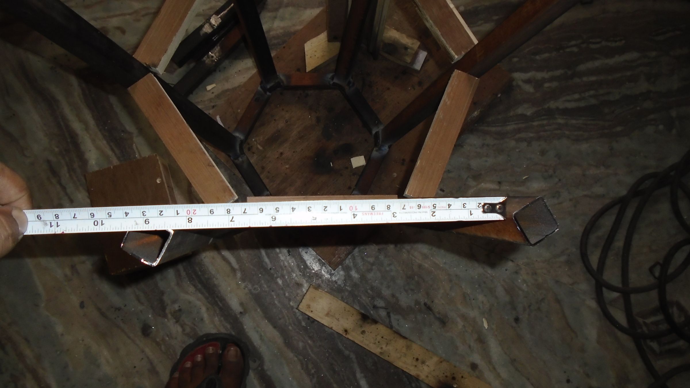 Hexagon Inlayed Shop Stool Build : 10 Steps (with Pictures) - Instructables