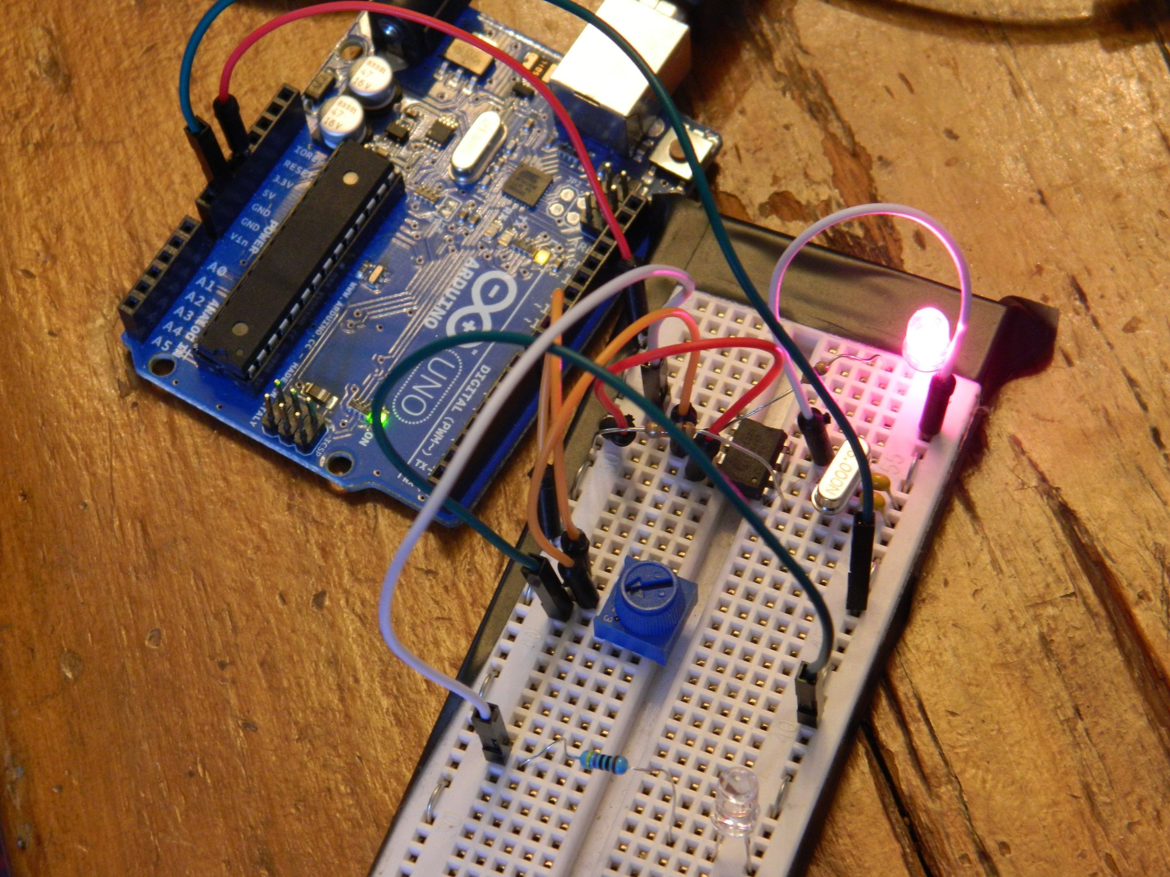 Chipper Board - ATtiny Programming Shield : 4 Steps - Instructables