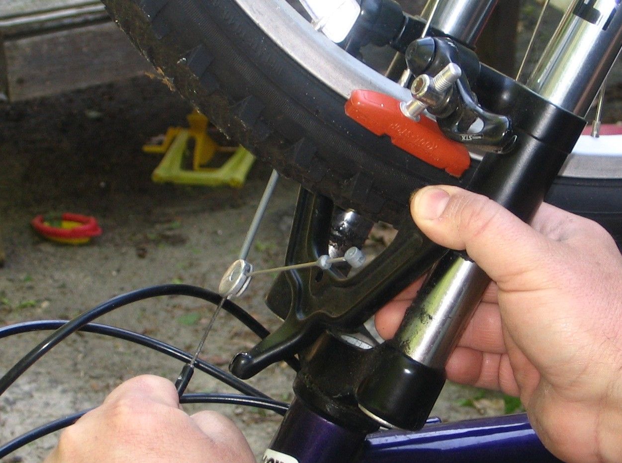 Replace a Mountain Bike Front Fork for Older MTBs : 12 Steps ...