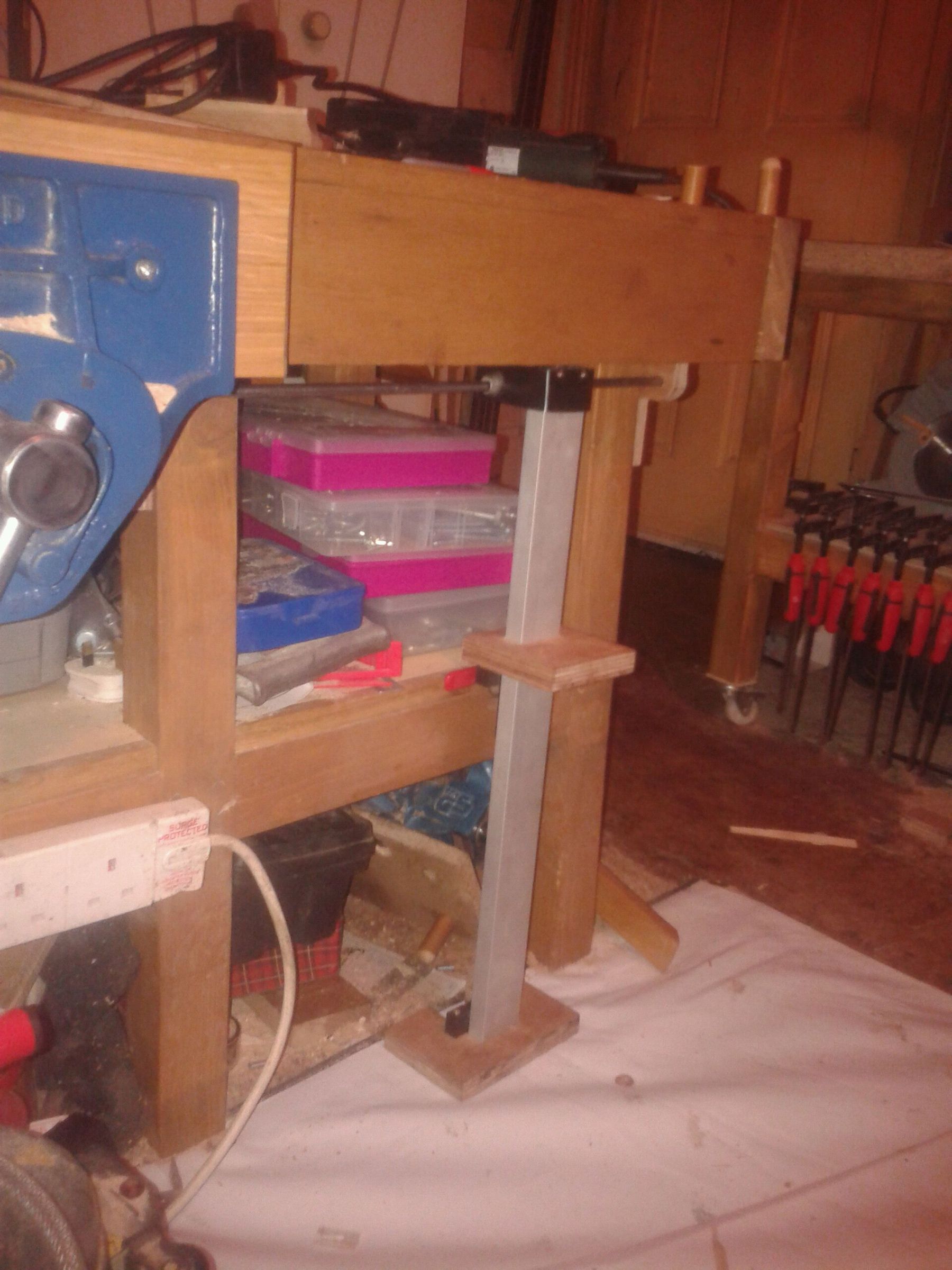 Workbench Board Jack : 7 Steps - Instructables