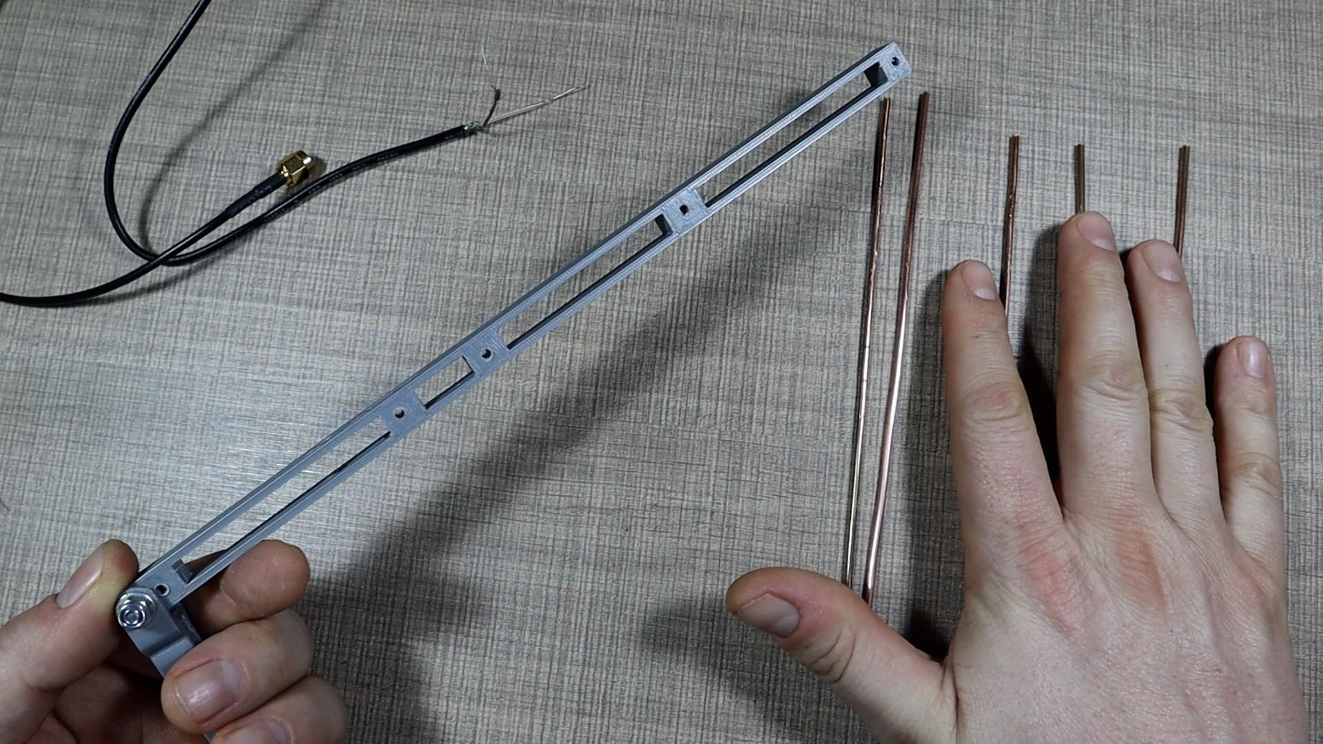 DIY Yagi Antenna for LoRa : 6 Steps (with Pictures) - Instructables