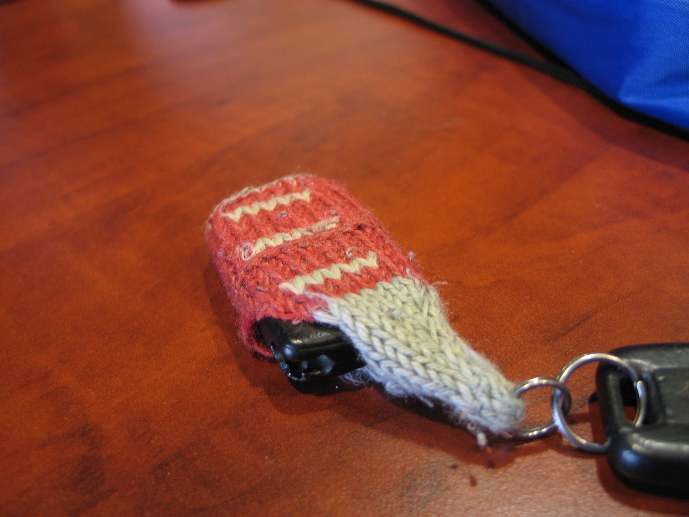 Knit a Key Fob Cosy - Instructables