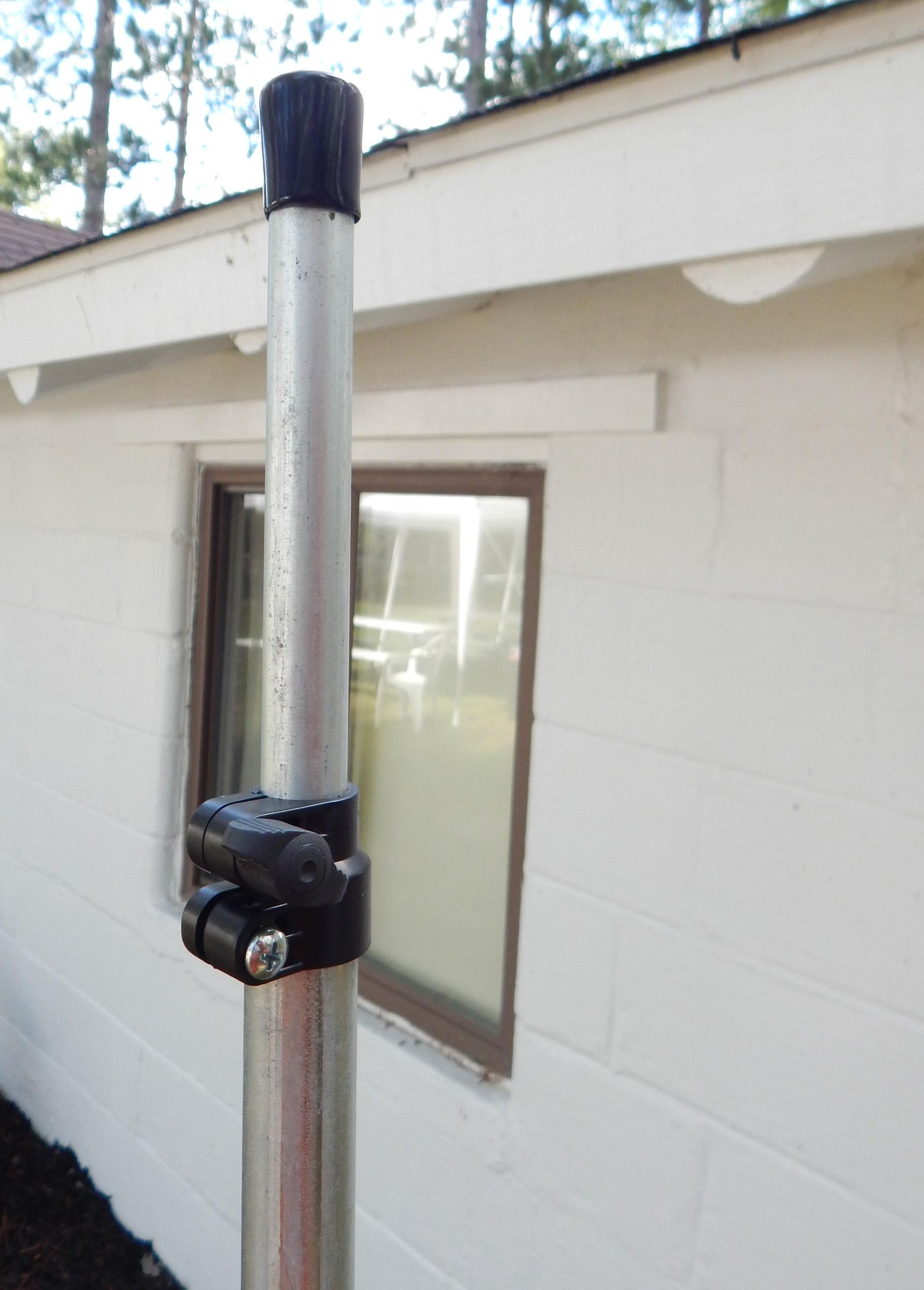 Homemade Adjustable Poles for Backyard String Lights : 5 Steps ...
