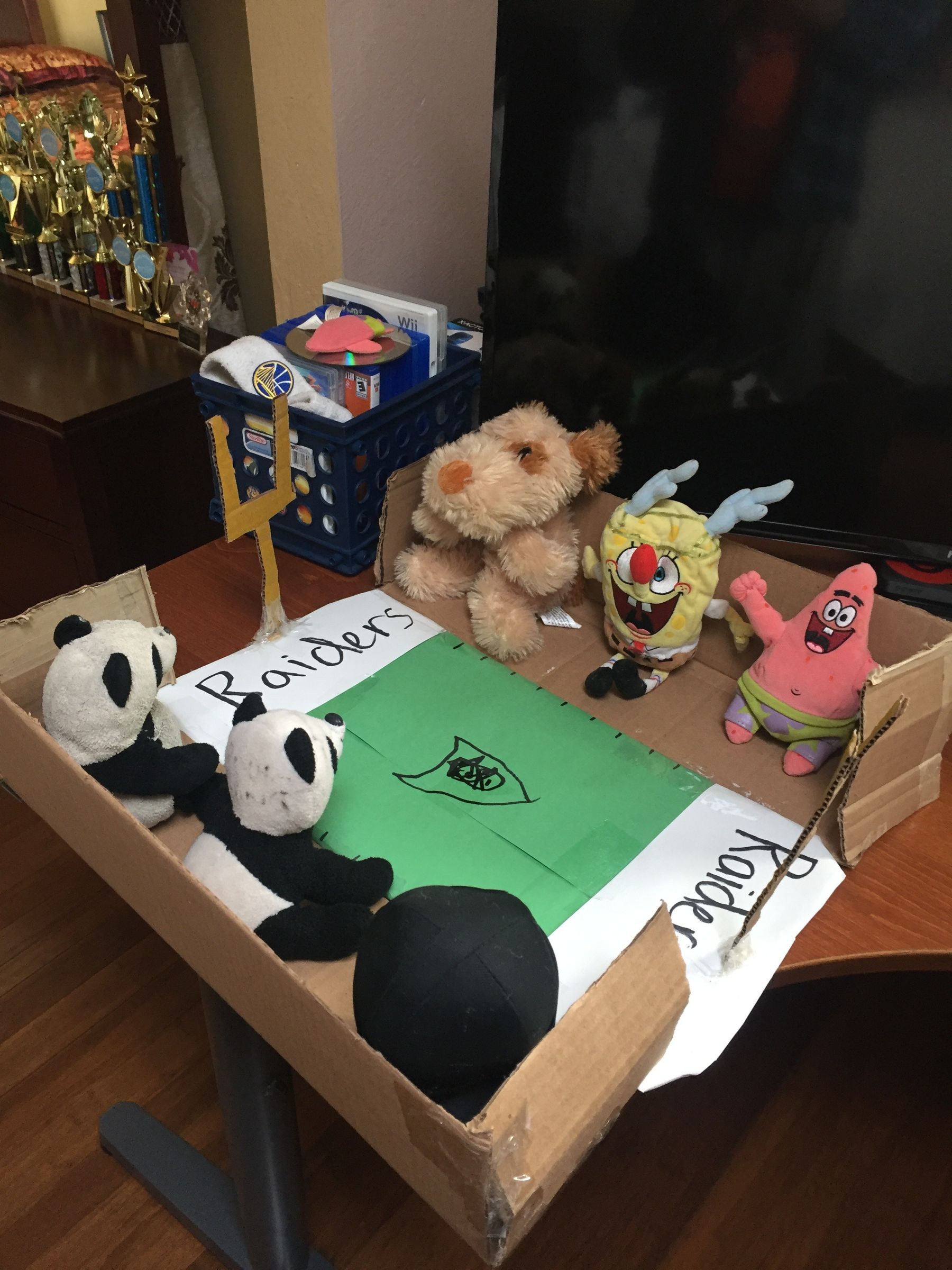 How to Make a Cardboard Football Field #hms 2020 : 5 Steps - Instructables