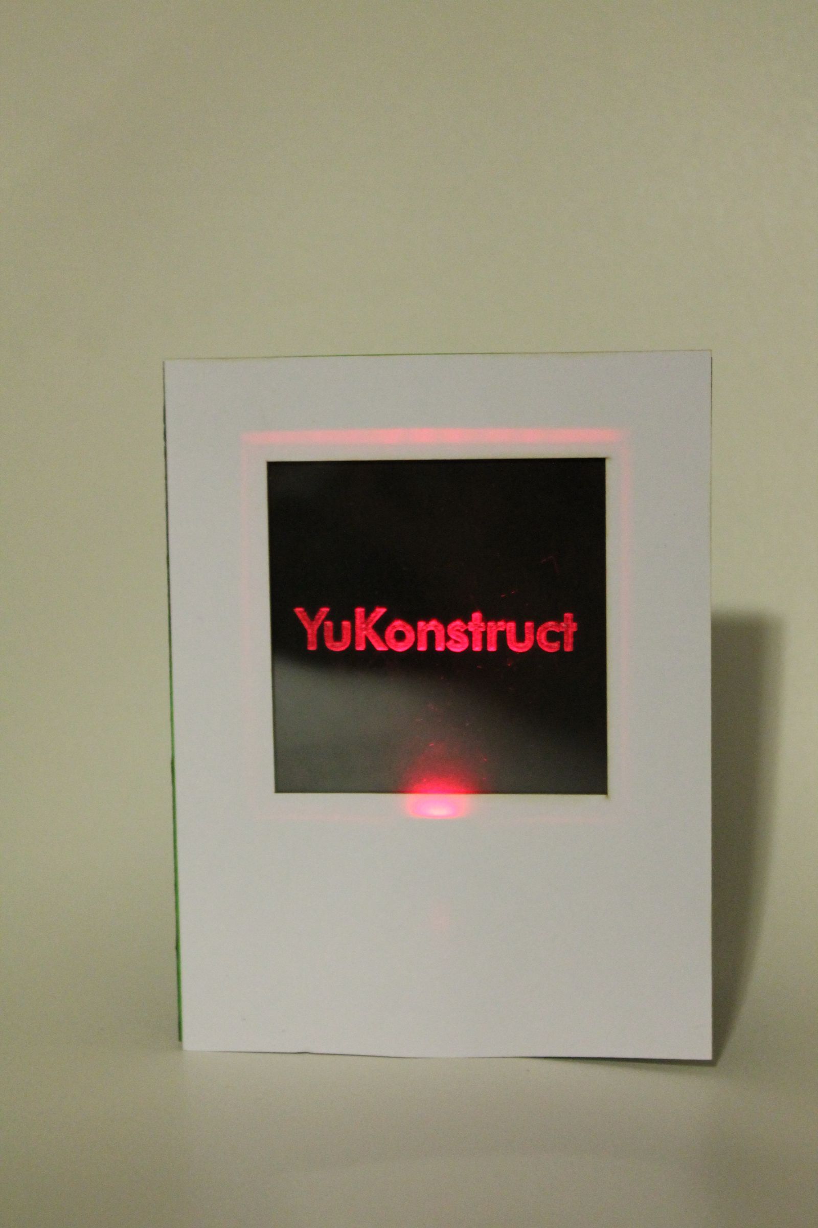 LED Edge Lit Card : 4 Steps (with Pictures) - Instructables
