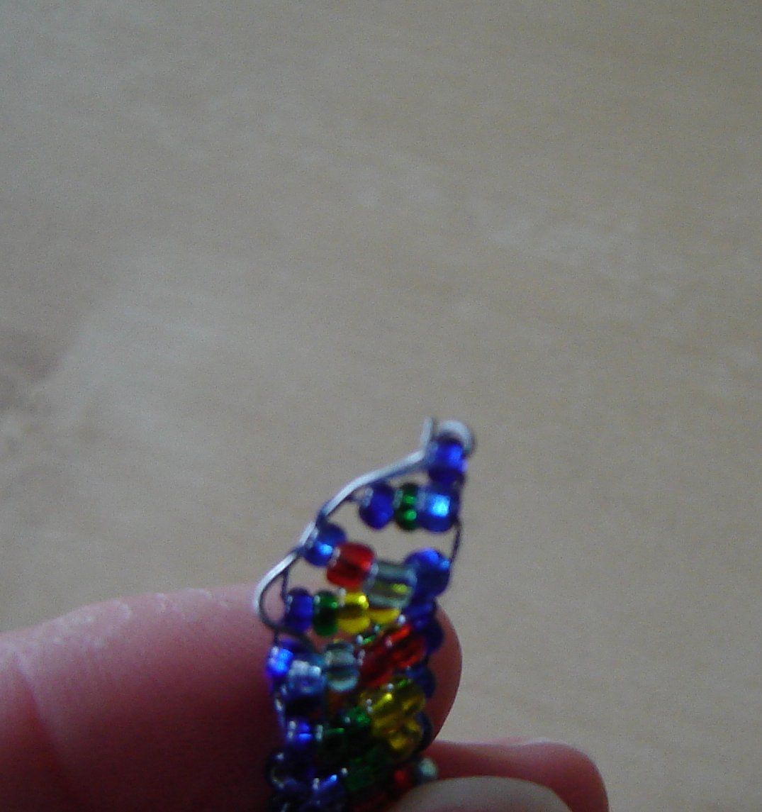 The Double Helix -Glass Bead DNA Model V1.0 : 6 Steps - Instructables