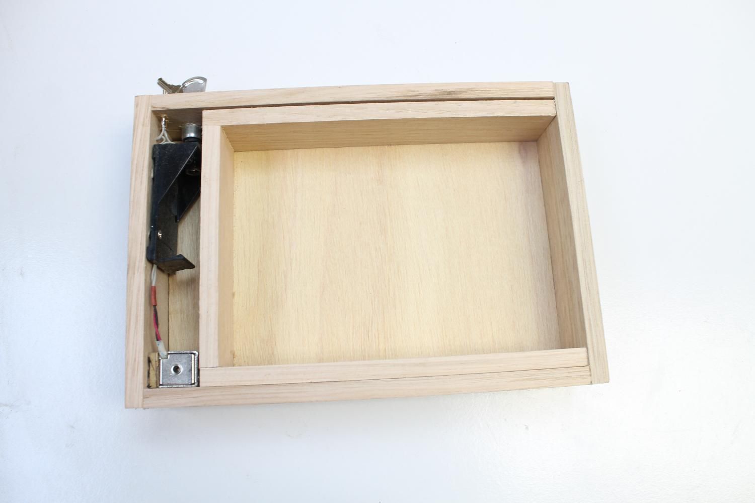 Secret Drawer & Book Switch : 15 Steps (with Pictures) - Instructables
