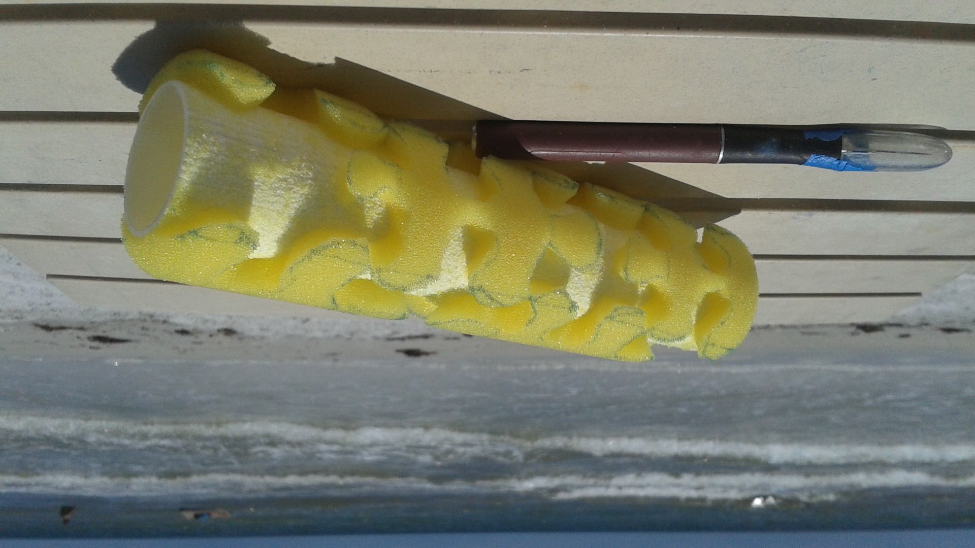 Making Custom Patterns and Textures With Foam Rollers : 4 Steps (with ...