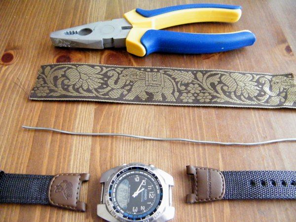 How to Fix Your Old Watch With the Wrong Watch Band : 4 Steps ...