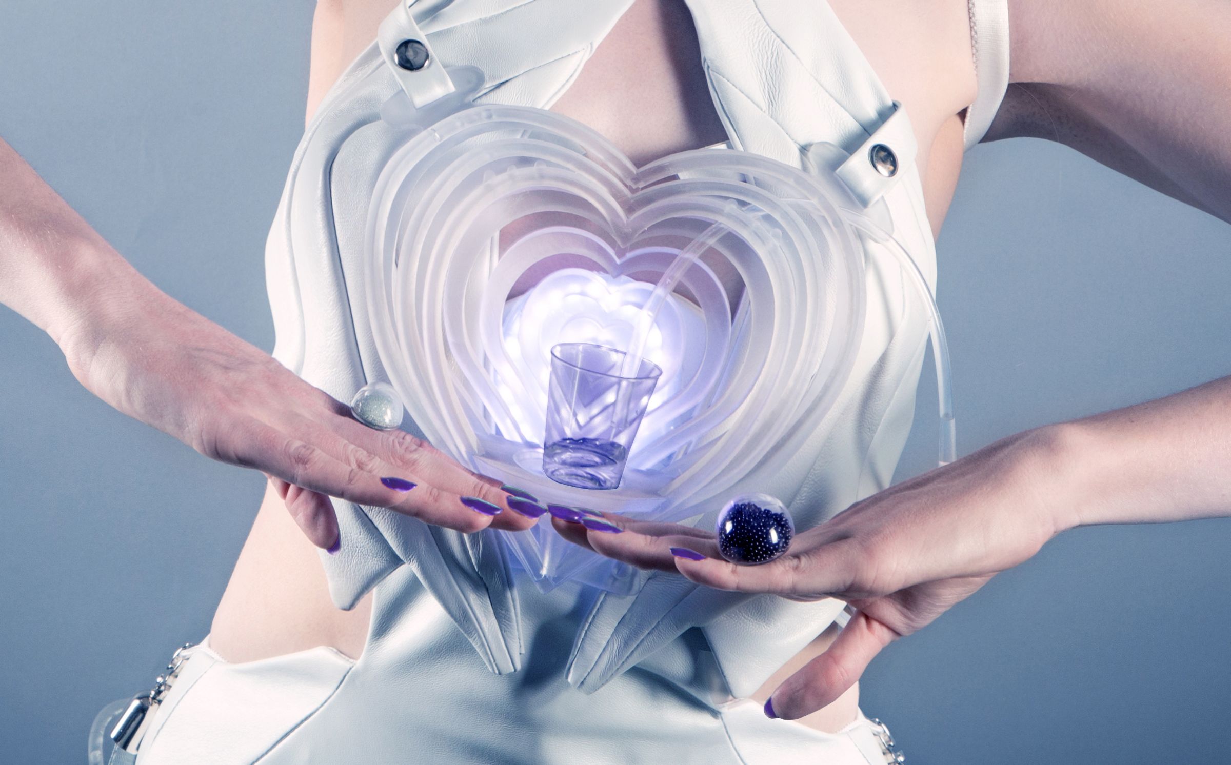 HOW TO MAKE YOUR OWN ROBOTIC COCKTAIL DRESS : 10 Steps (with Pictures ...