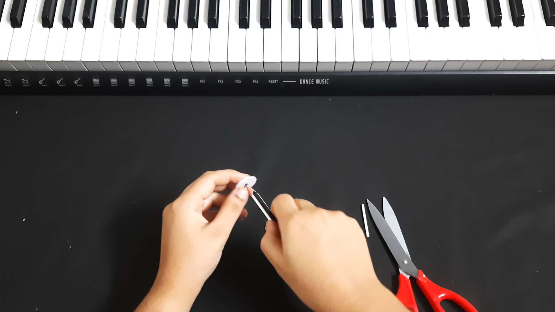 "DIY String Toy Tutorial: How to Make Your Own Fun and Easy String Toys" : 10 Steps (with ...