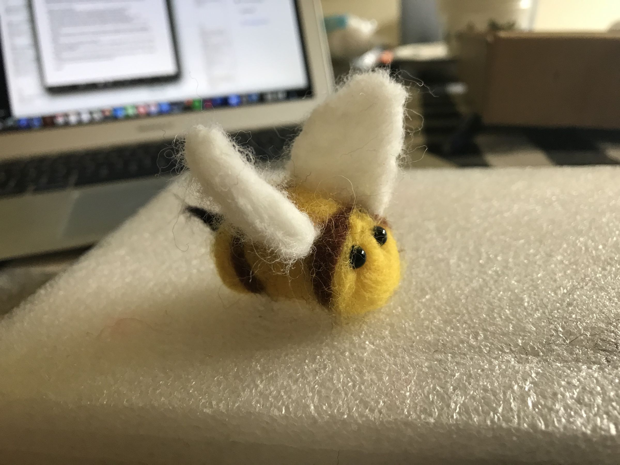 Needle Felt Bumble Bee : 8 Steps - Instructables