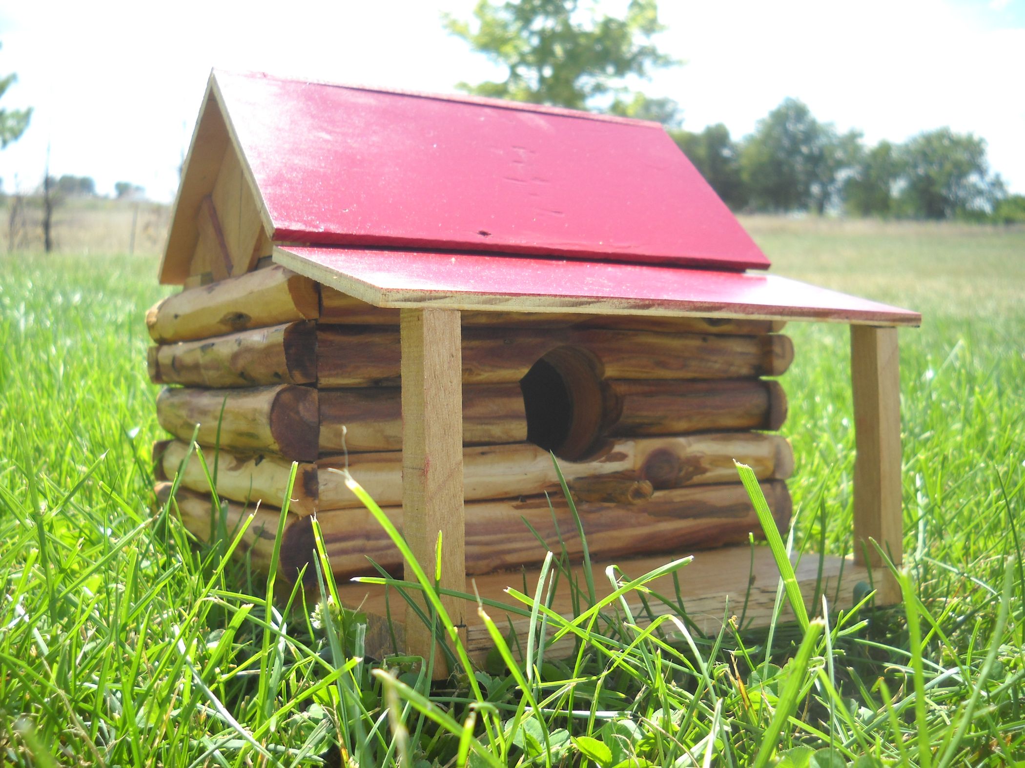 Log Cabin Bird House : 12 Steps (with Pictures) - Instructables